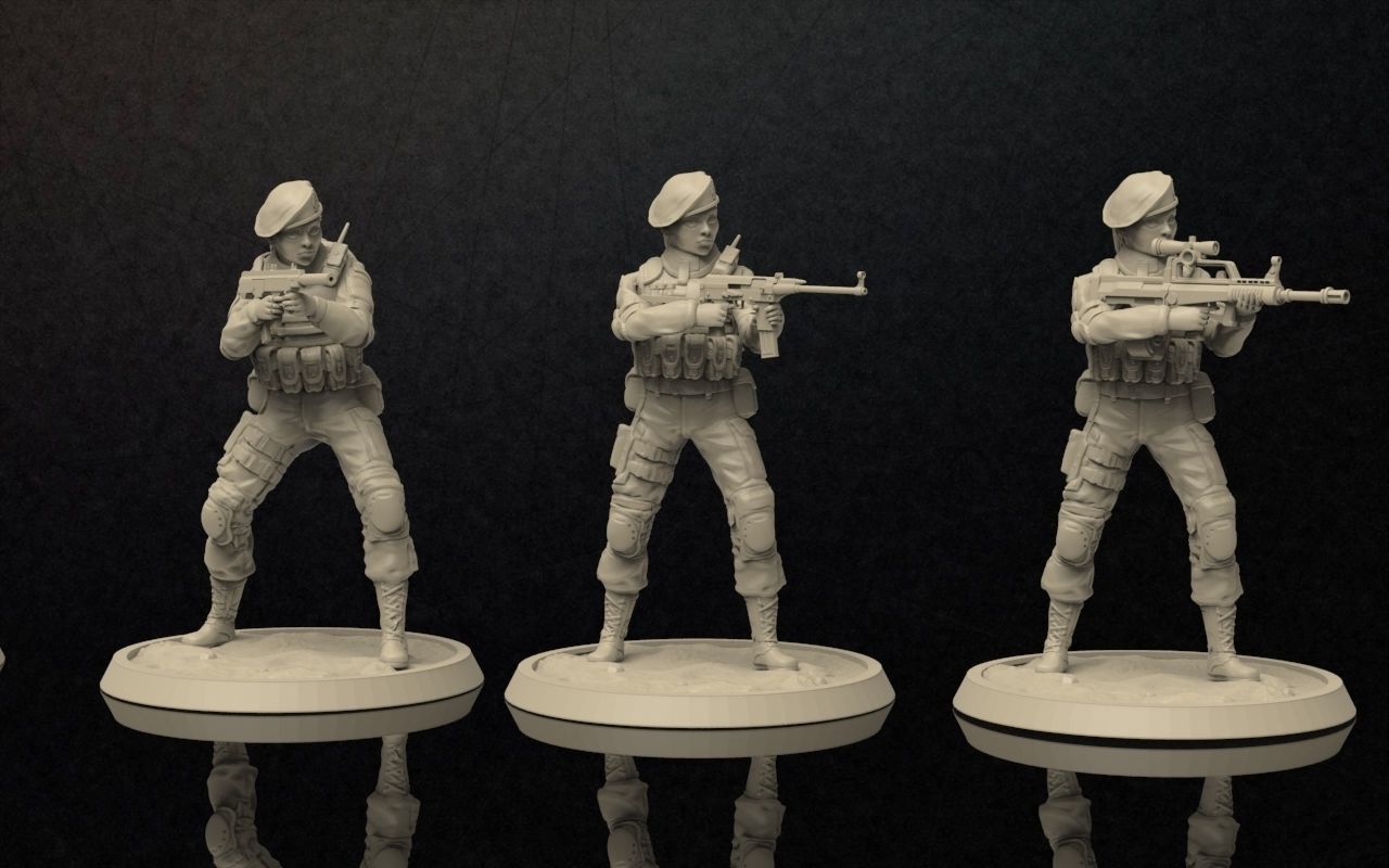 Soldiers Female Figure Set 2 3D model 3D printable | CGTrader