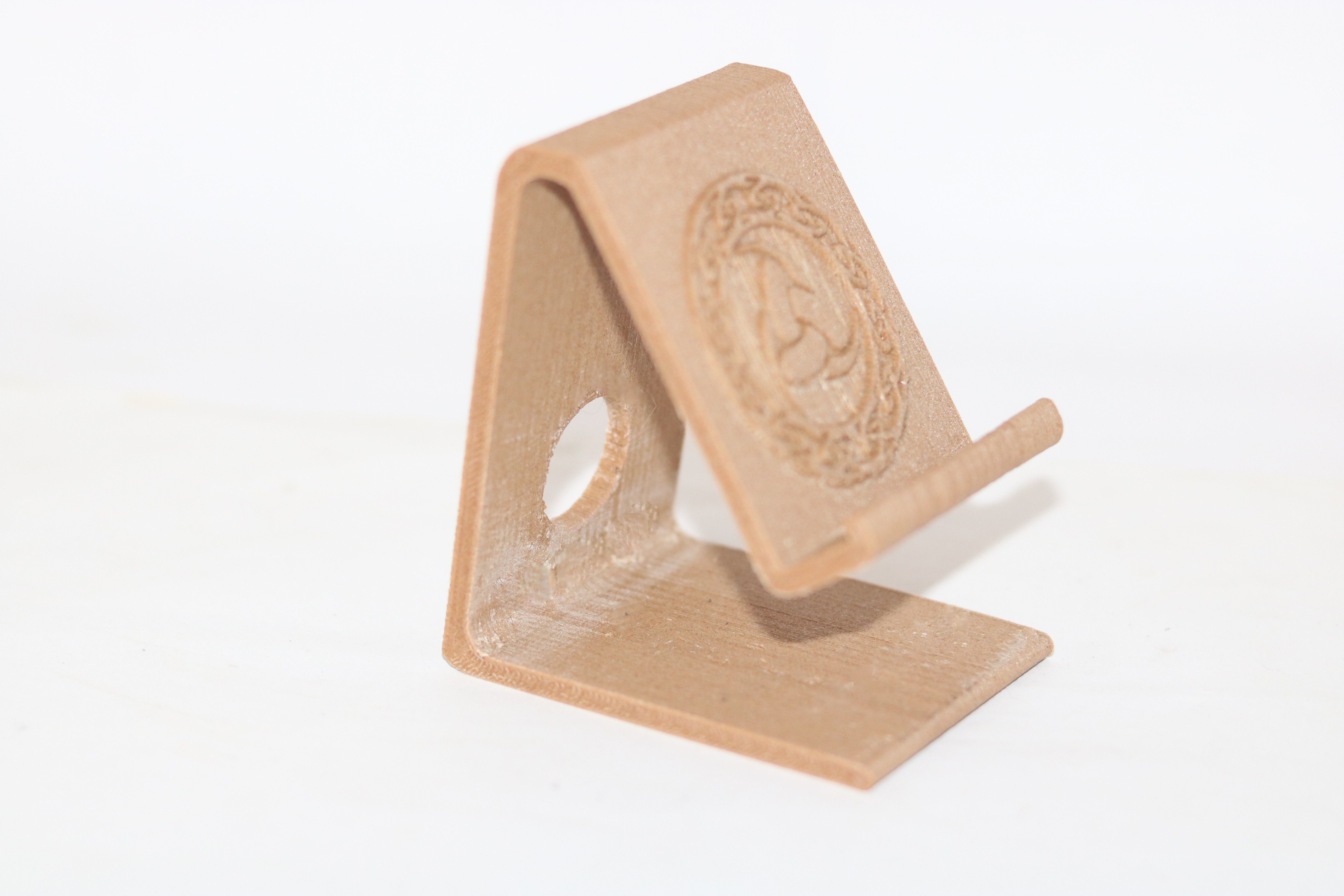 Celtic Trinity Phone Stand 3D model 3D printable | CGTrader