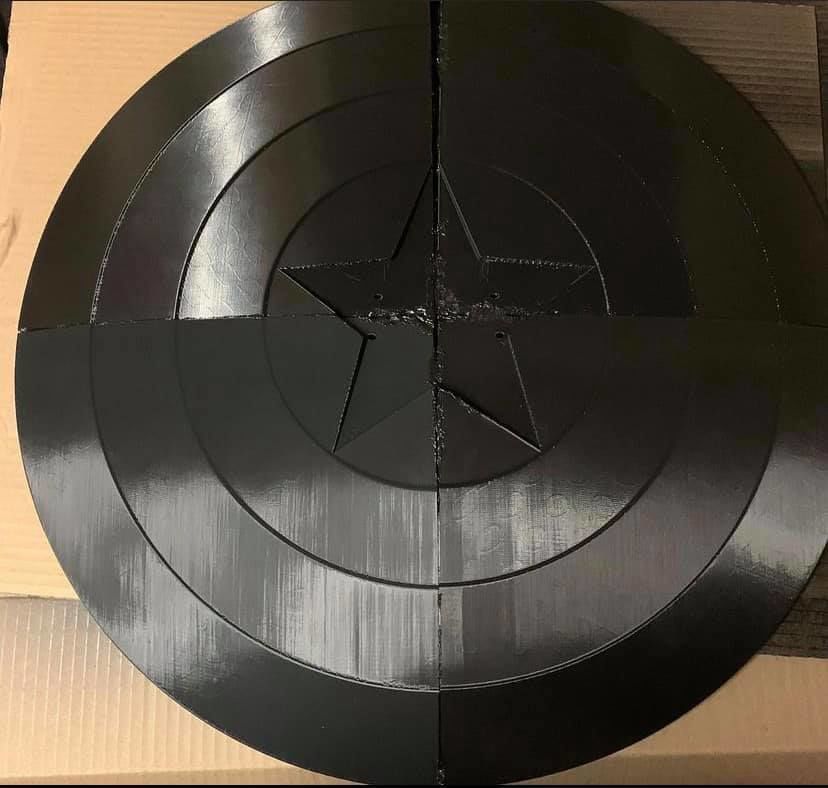 The captain America Shield - Infinity War - Endgame - Marvel 3D model ...