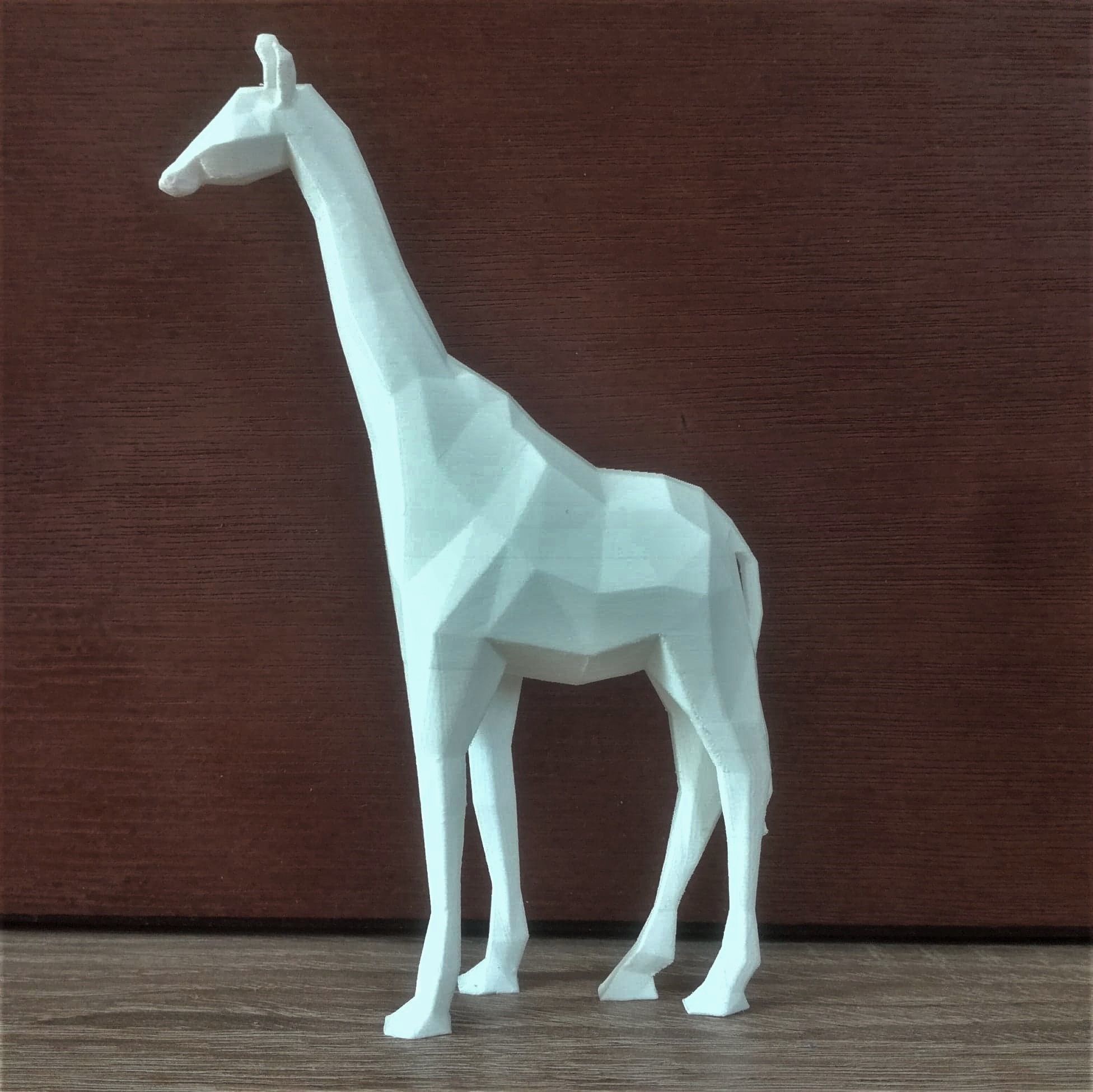Low poly giraffe polygonal 3D model 3D printable | CGTrader