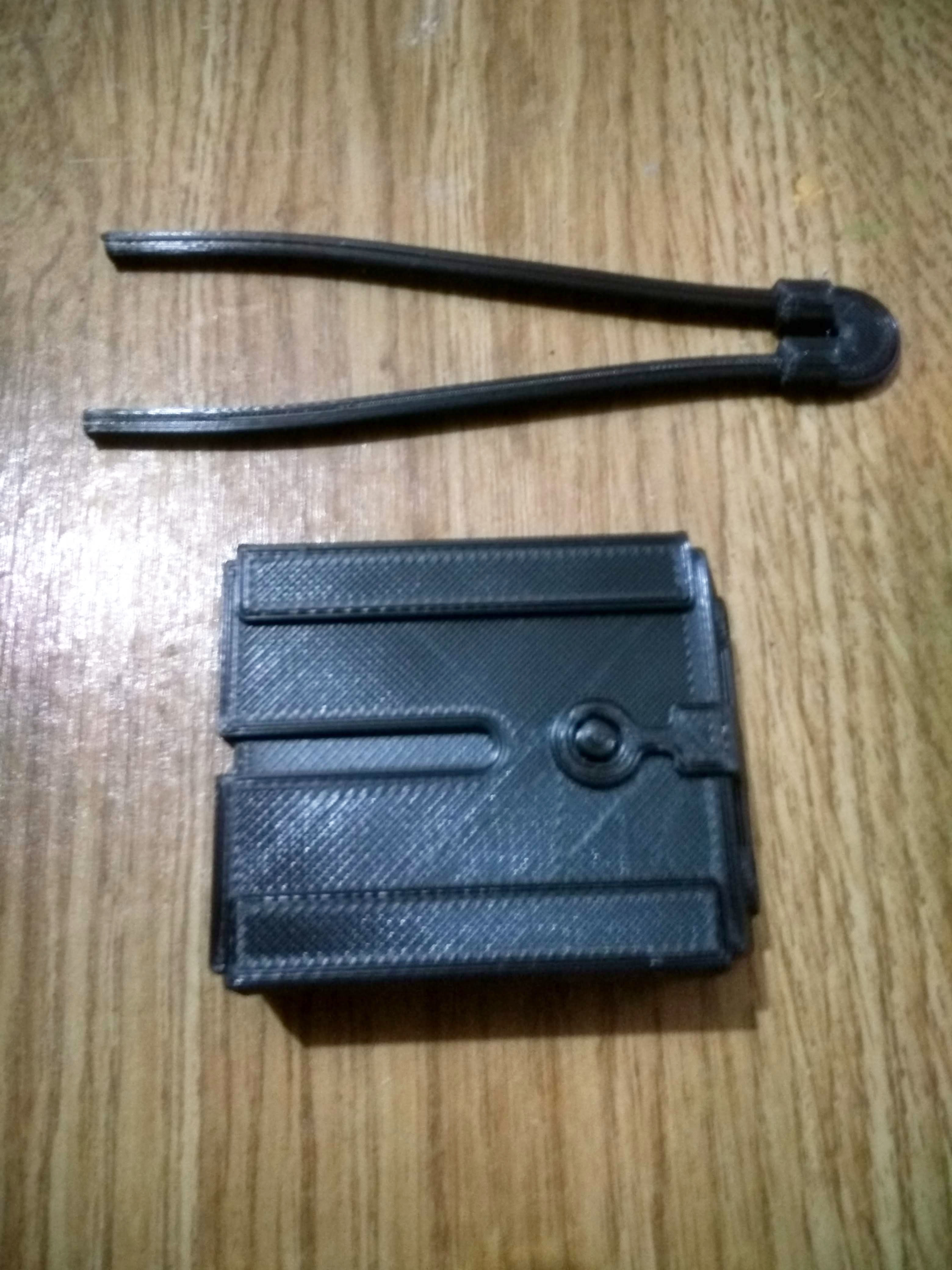 The mandalorian Tracking fob 3D model 3D printable | CGTrader