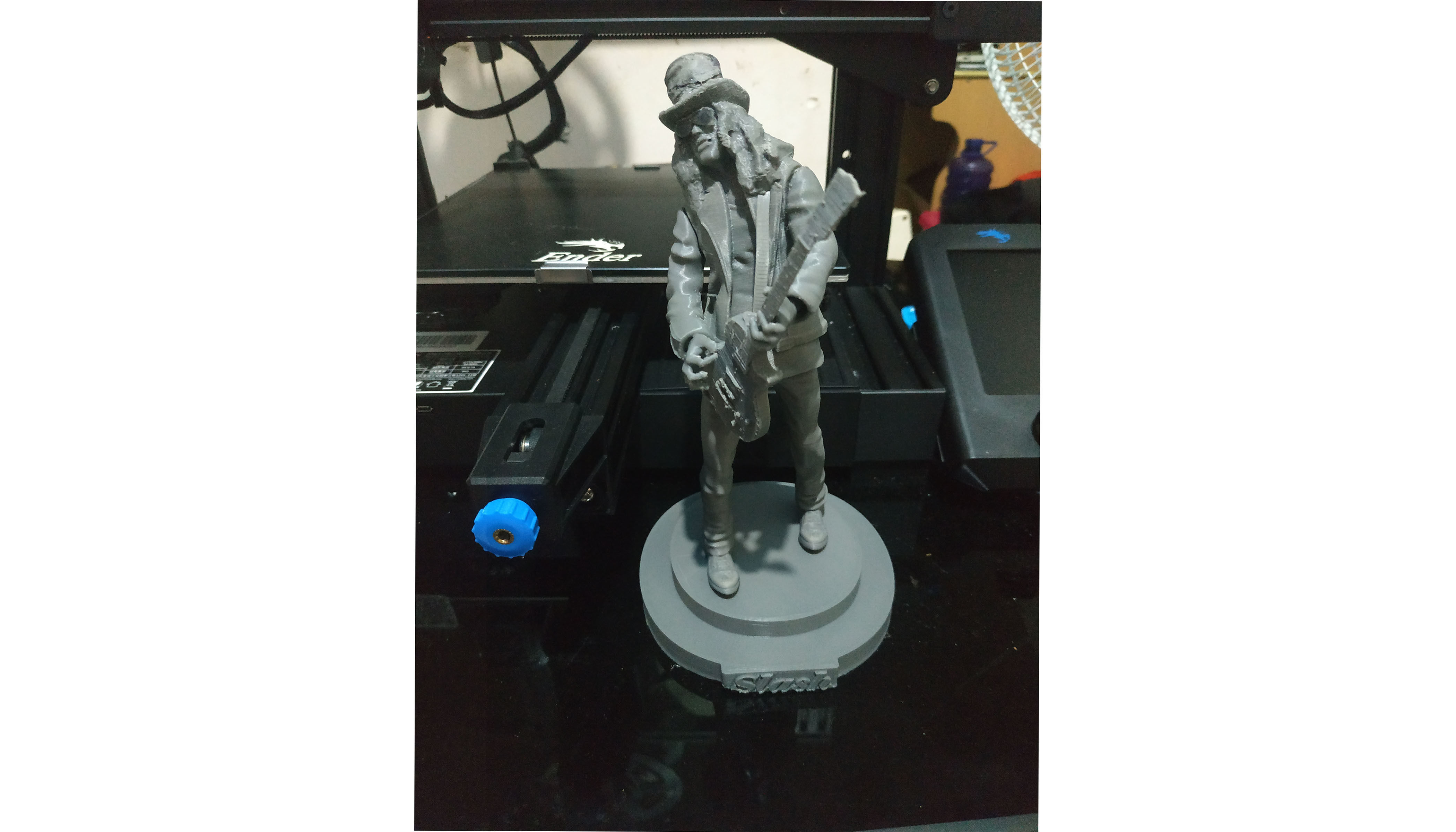 Saul Hudson - Slash - 3d printable 3D model 3D printable | CGTrader