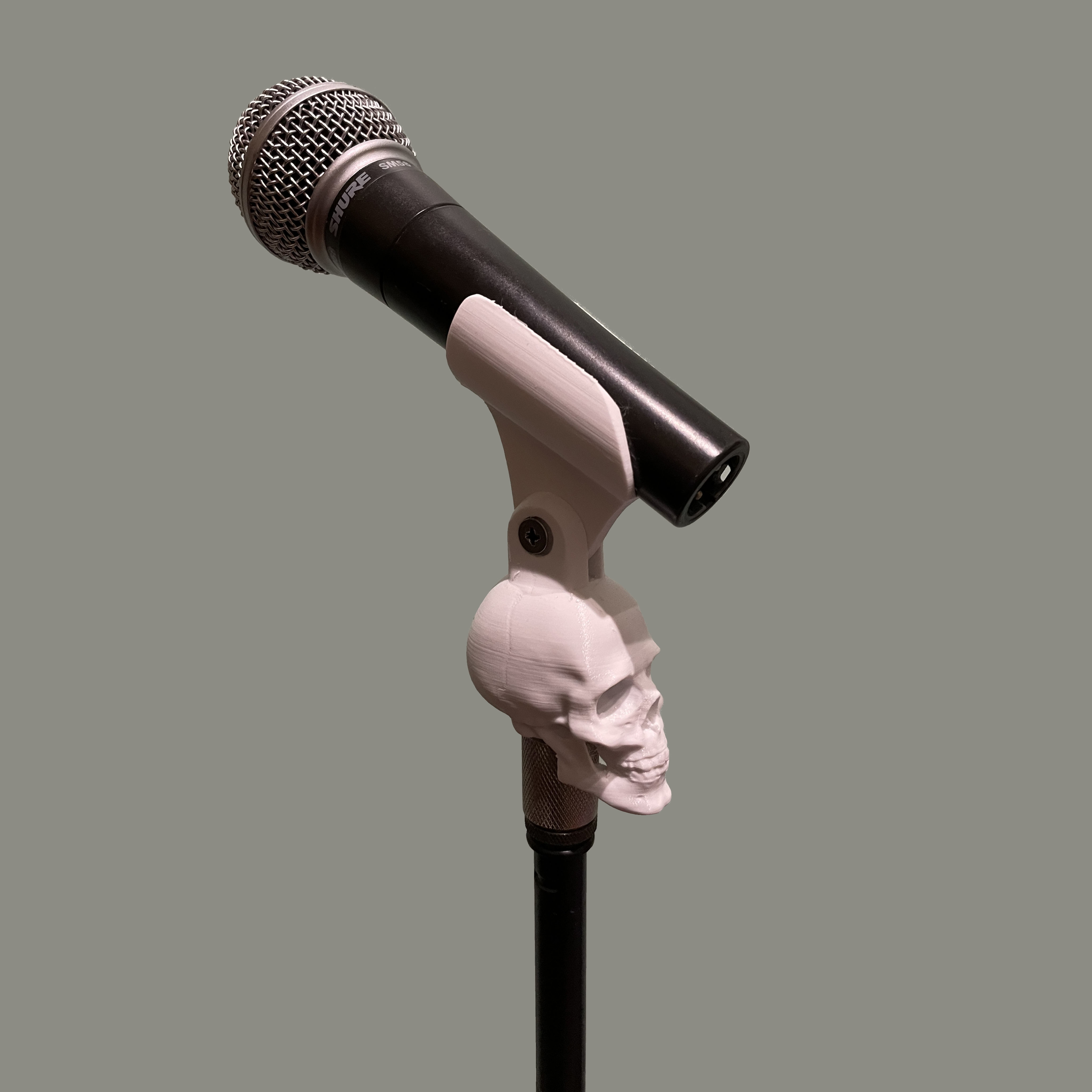 Skull Mic Holder suitable for Shure SM58 3D model 3D printable | CGTrader