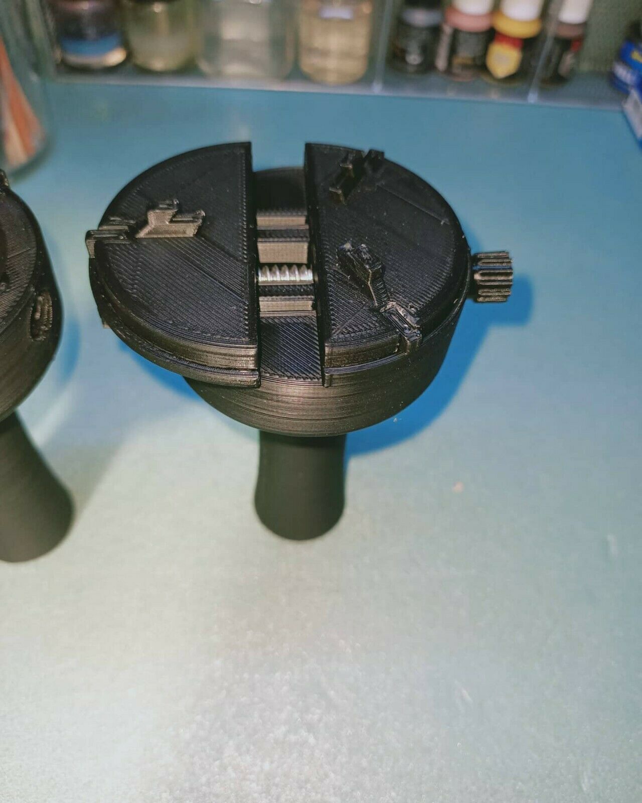 Miniature Painting Holder - Adjustable from 20mm-60mm 3D model 3D ...