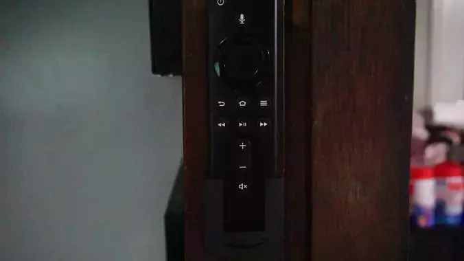 Simple Amazon Firestick wall mount free 3D model | CGTrader