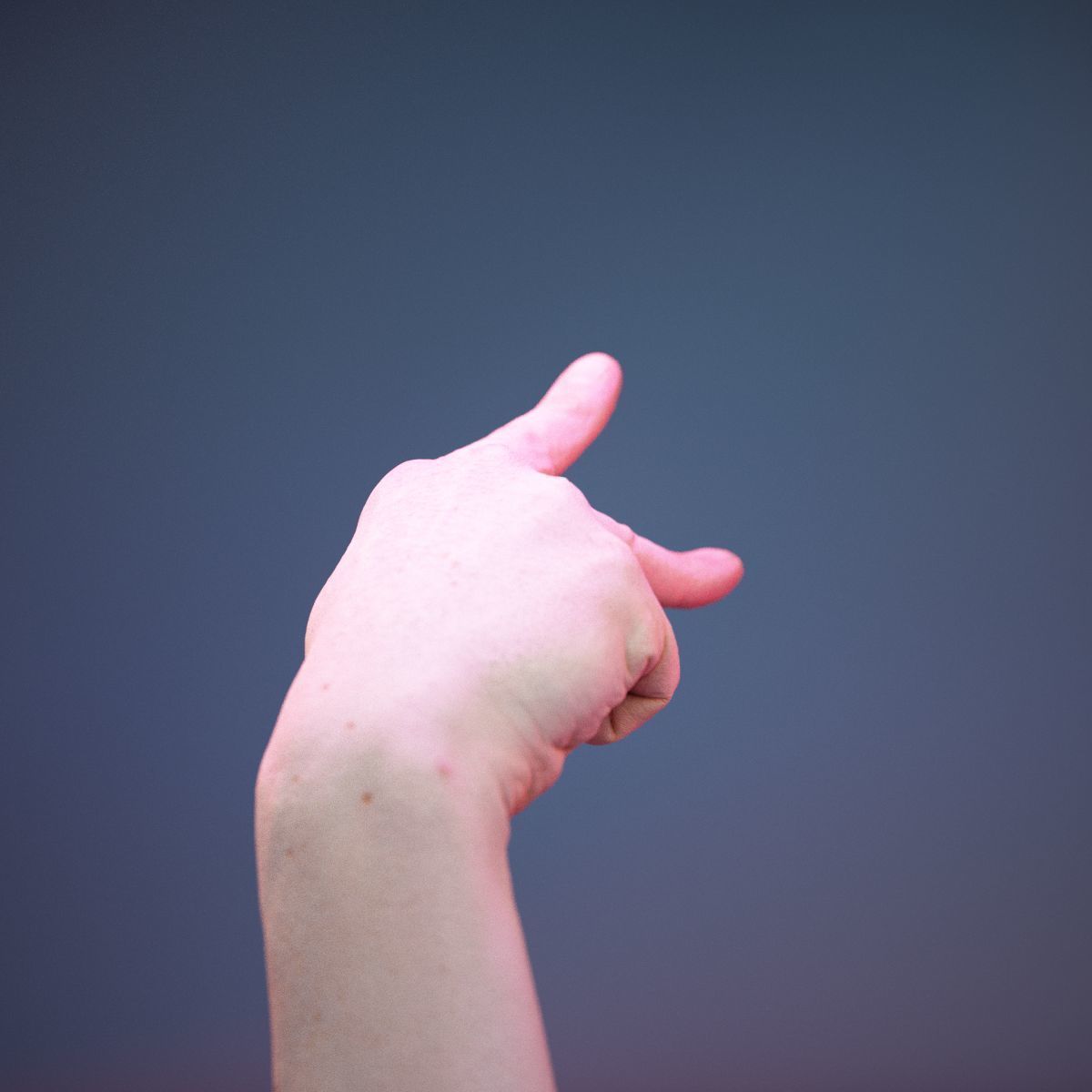 3D model Finger Alphabet P VR / AR / low-poly | CGTrader