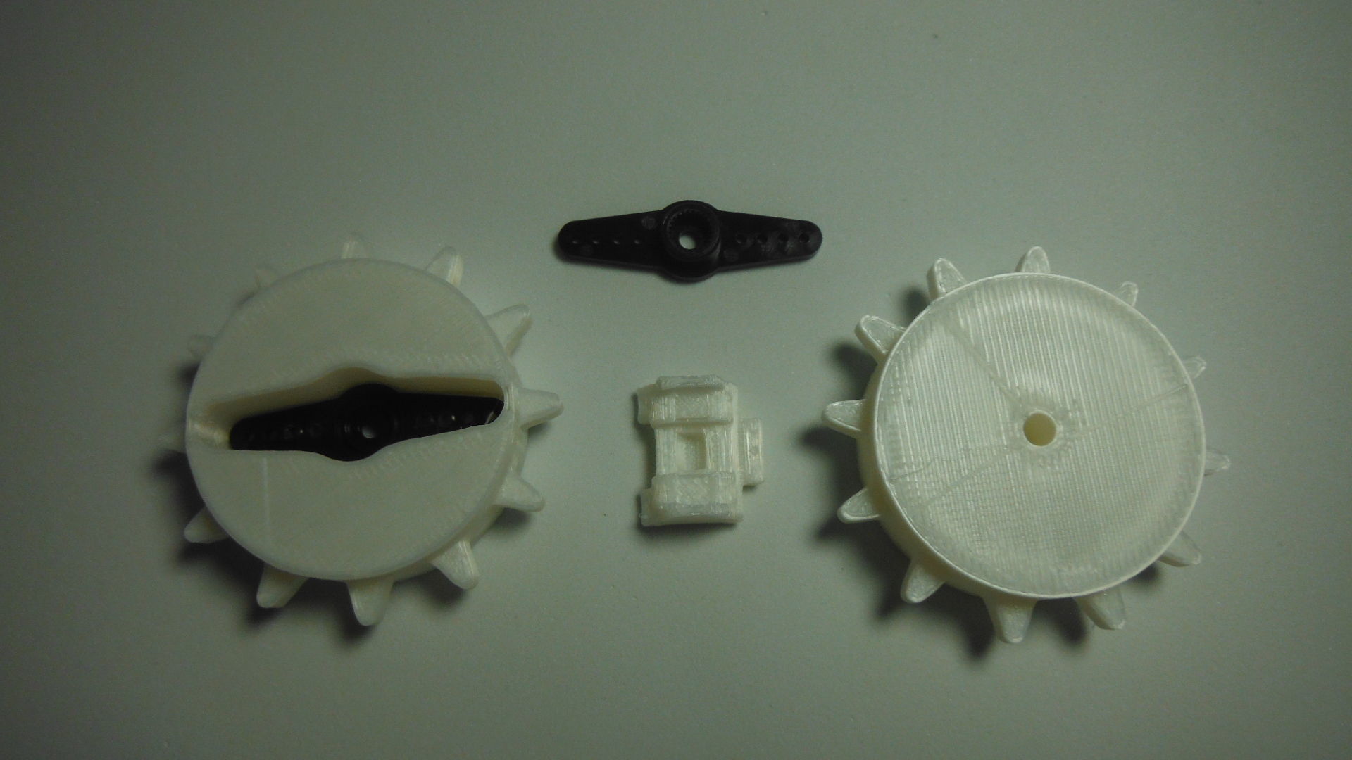 Servo Track 3D model 3D printable | CGTrader