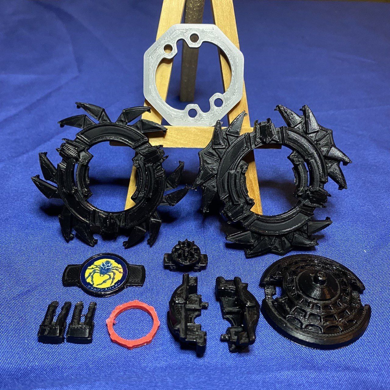 BEYBLADE PHANTOM SPIDER - COMPLETE - ANIME SERIES 3D model 3D printable ...