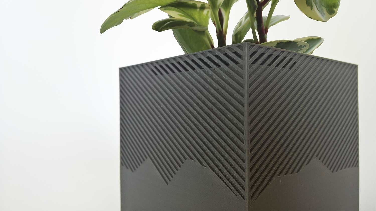 003f - Planter - Medium Cuboid With Pattern - 3D model 3D printable ...