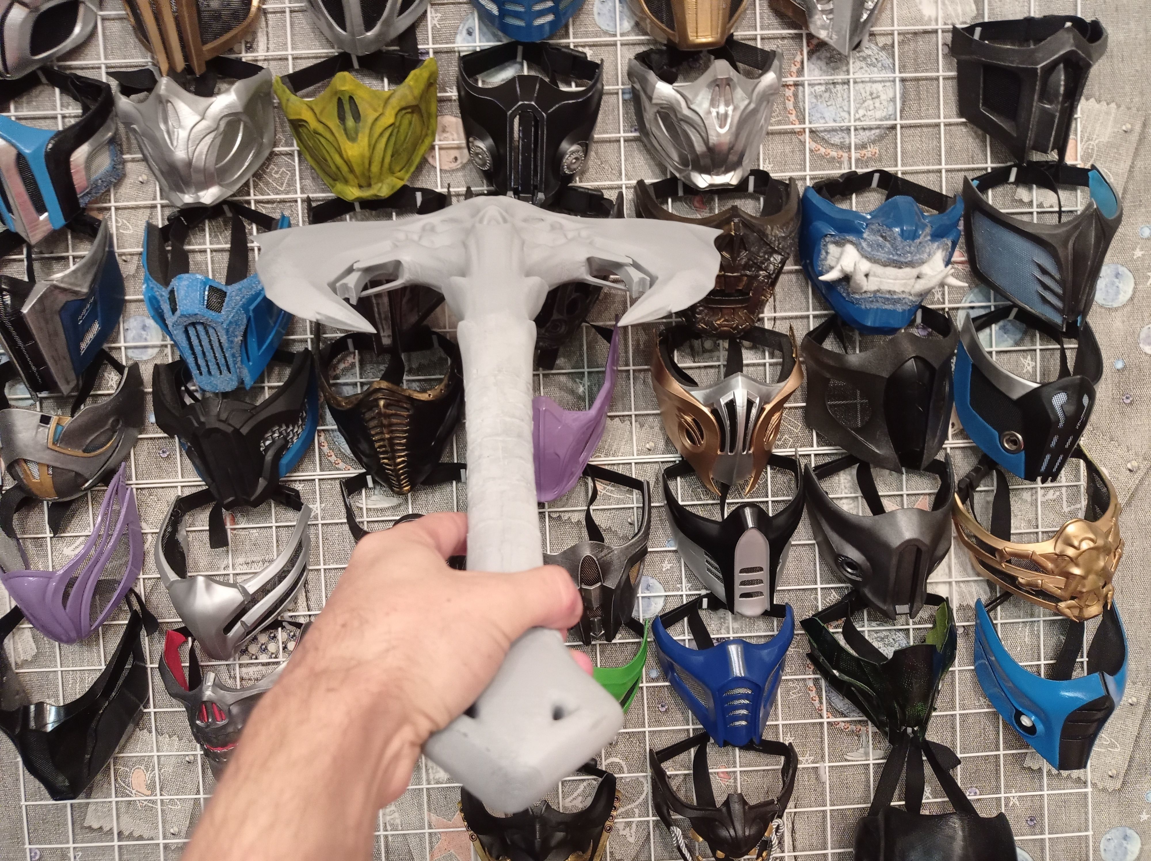 Sub Zero axe - Lin Gui Snowstorm 3D model 3D printable | CGTrader