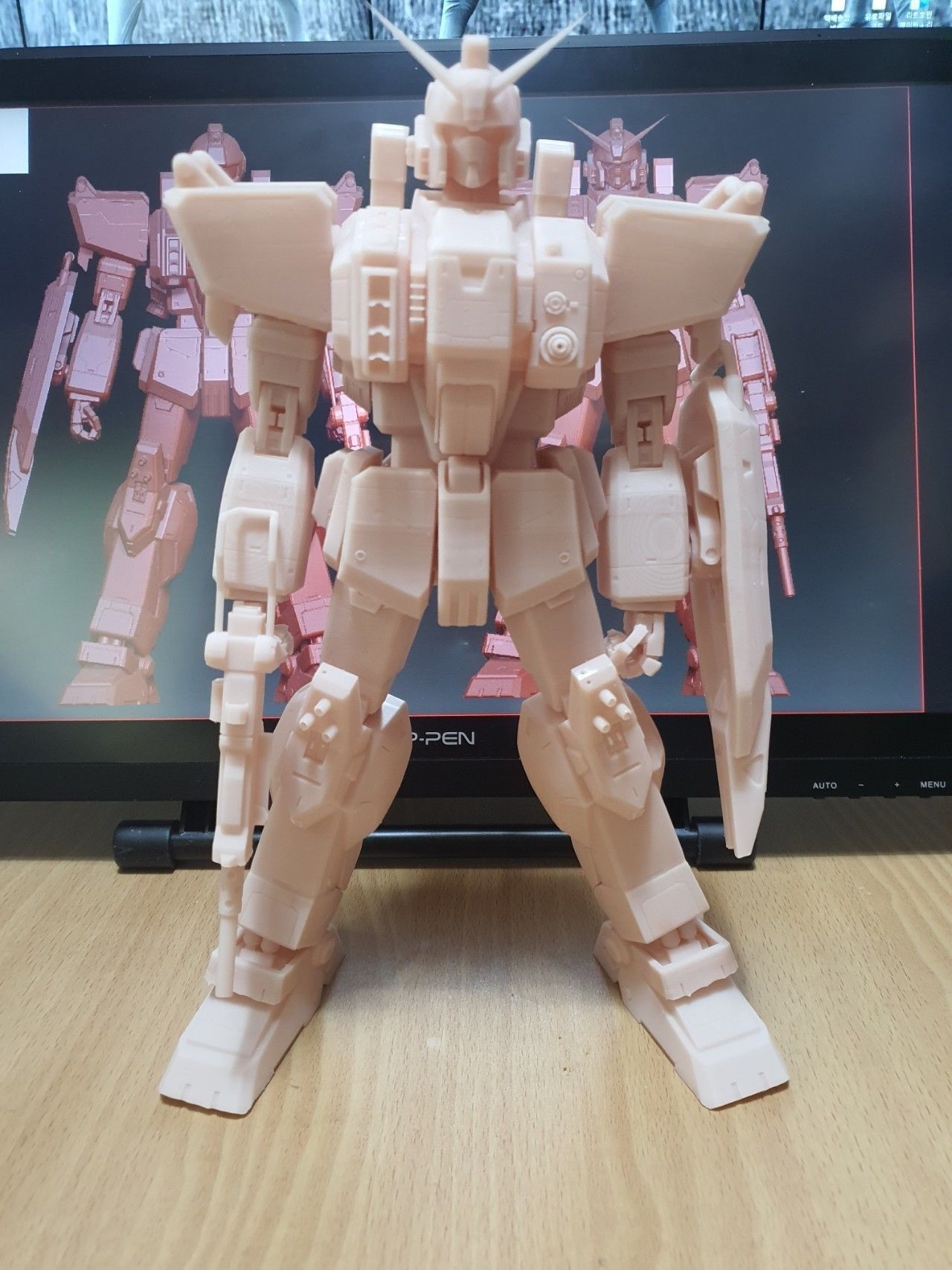 Gundam RX-79G 3D model 3D printable | CGTrader