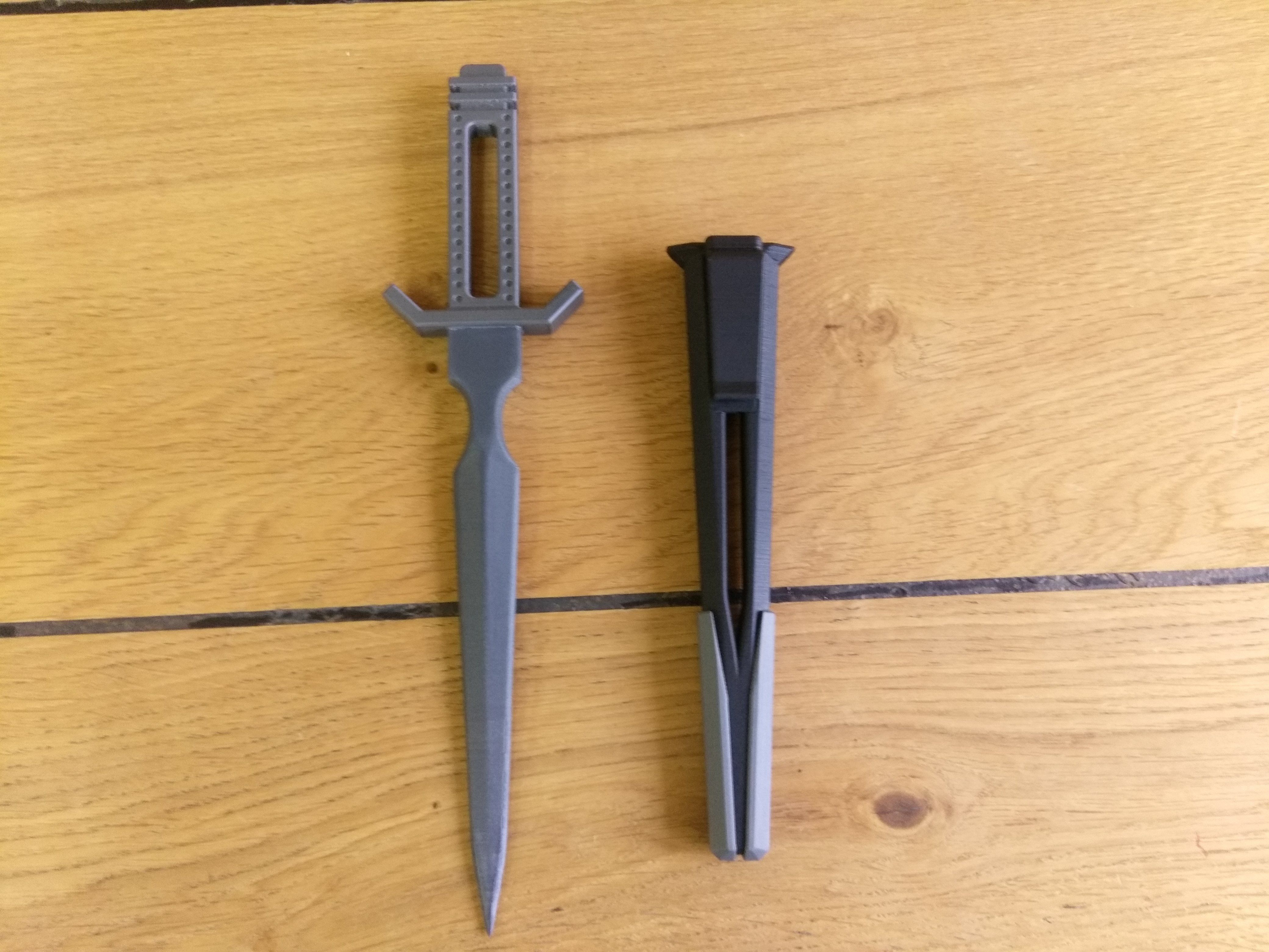 Terran Empire Dagger - Star Trek - Printable 3d model - STL 3D model 3D ...