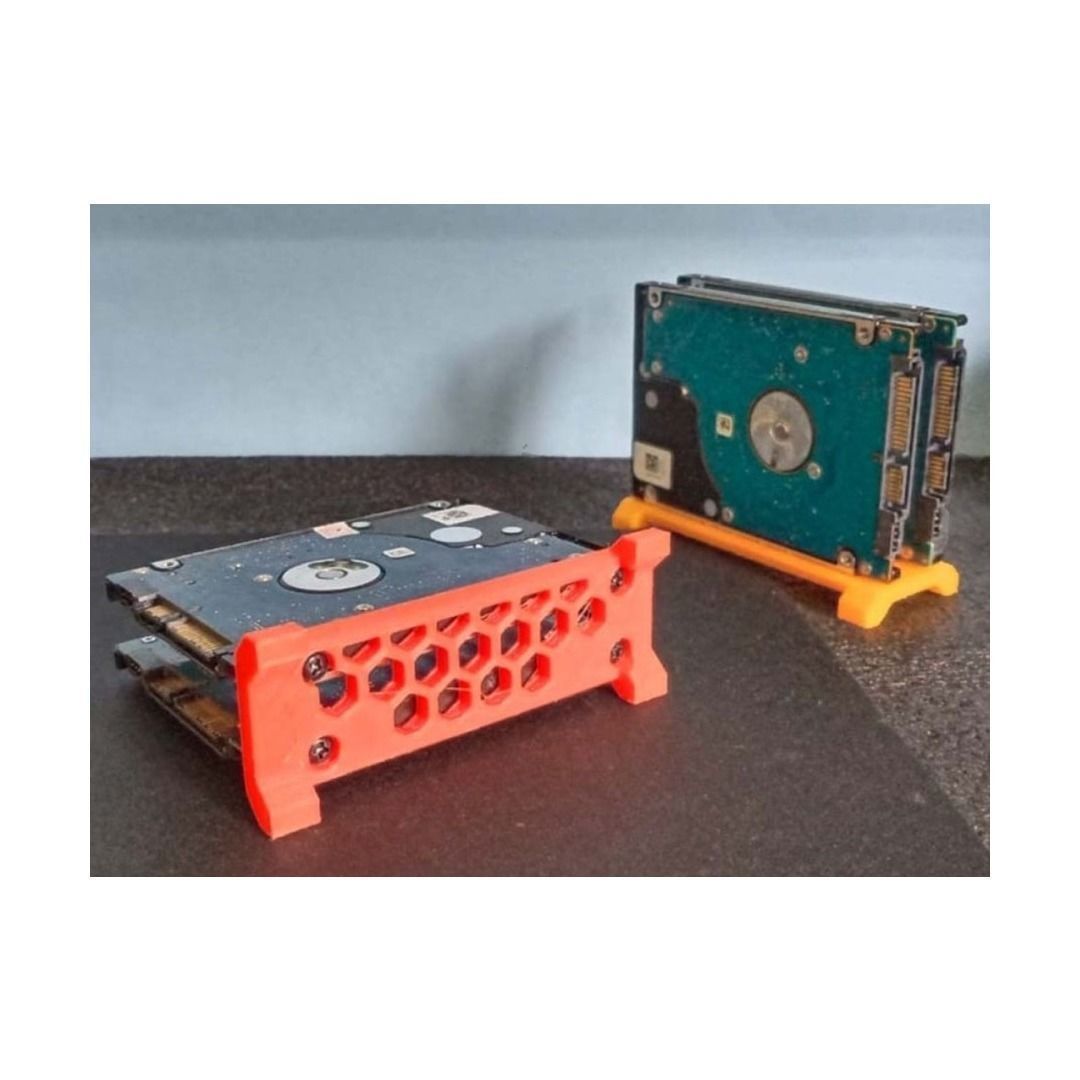 Vertical Hard Disk 25 inch slim or fat 3D model 3D printable | CGTrader