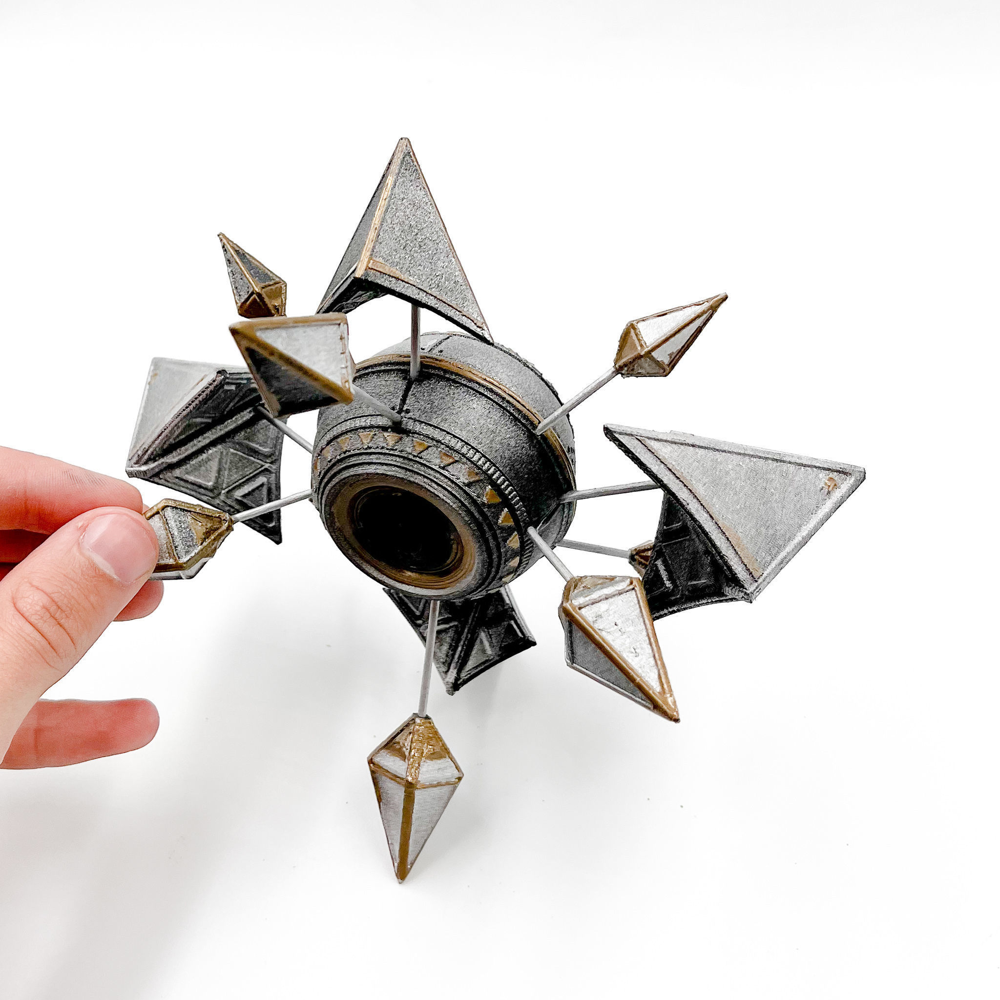 SAGIRAS SHELL GHOST DESTINY 2 EXOTIC SHELL 3D model 3D printable | CGTrader