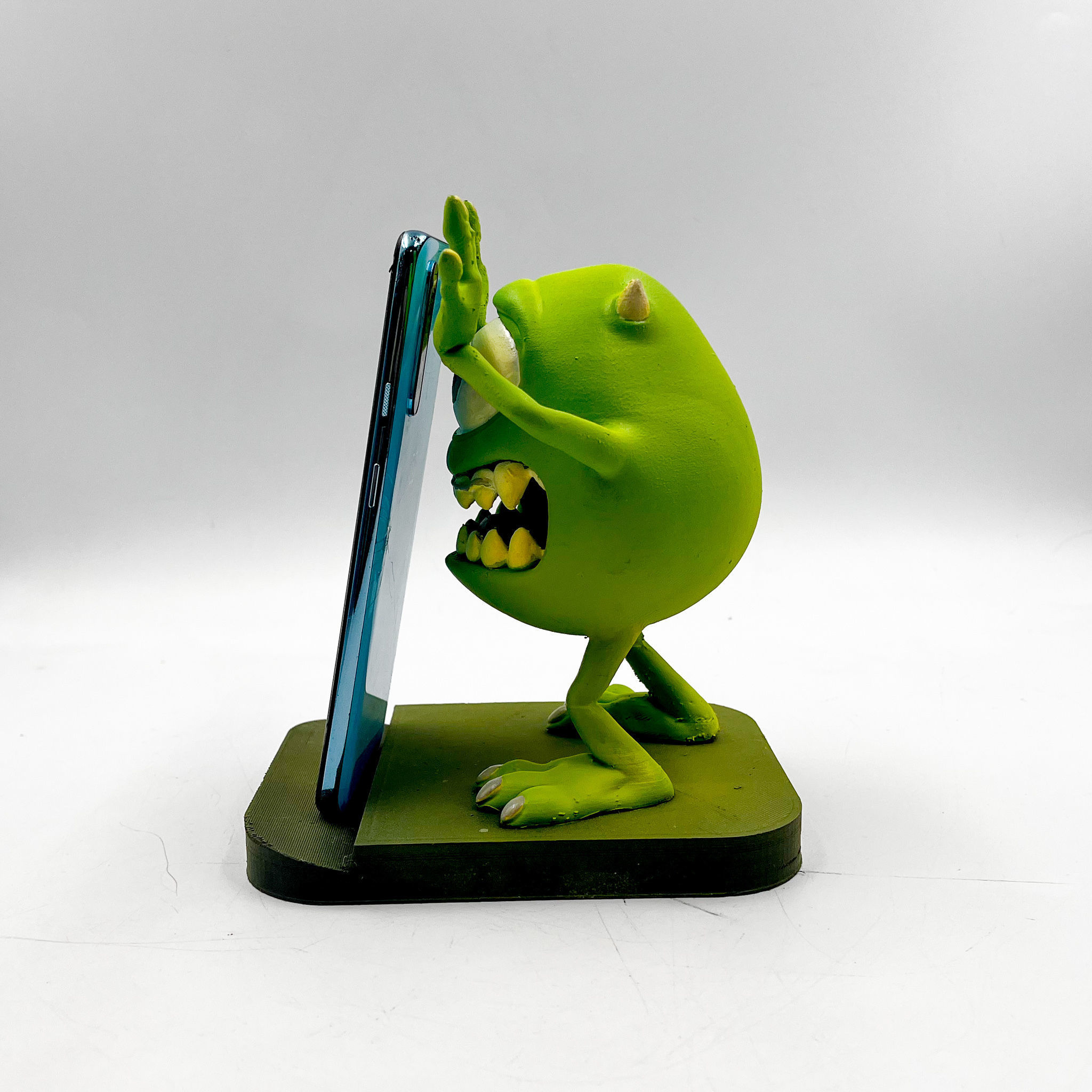 MIKE WAZOWSKI PHONE HOLDER TABLET MONSTERS INC OFFICE DESK 3D model 3D ...