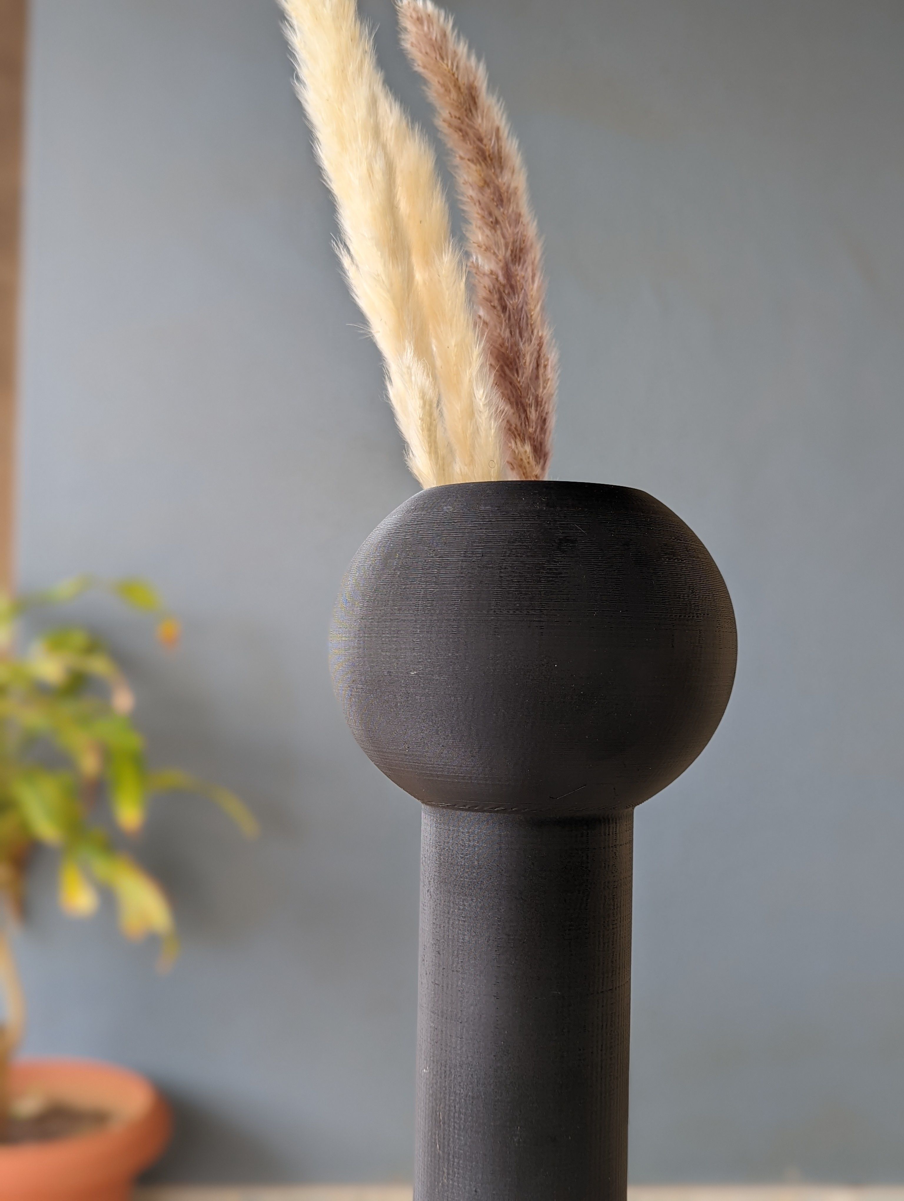 Rounded Top Vase 3D model | CGTrader