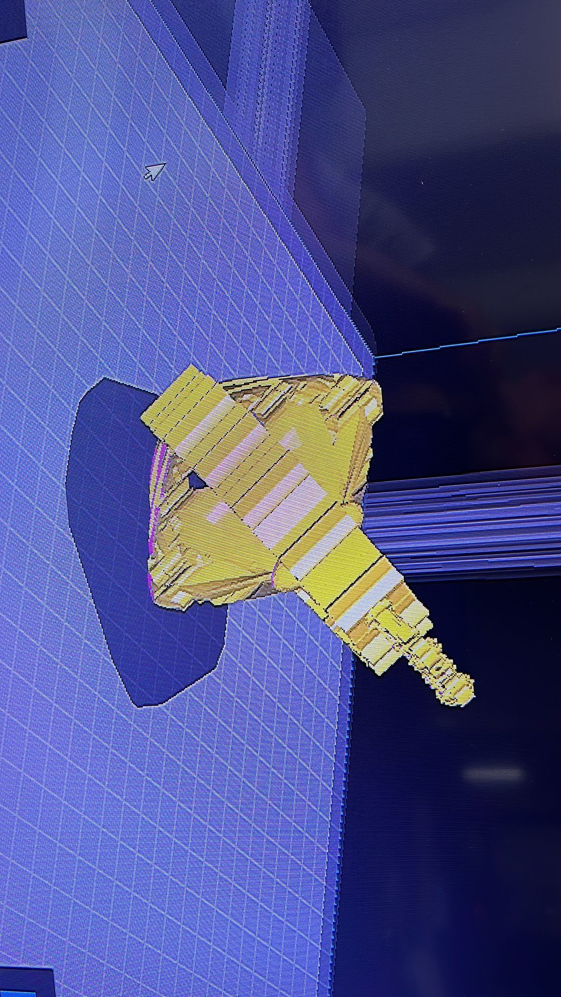 corona real con estrellas hueca y cruz 3D model 3D printable | CGTrader