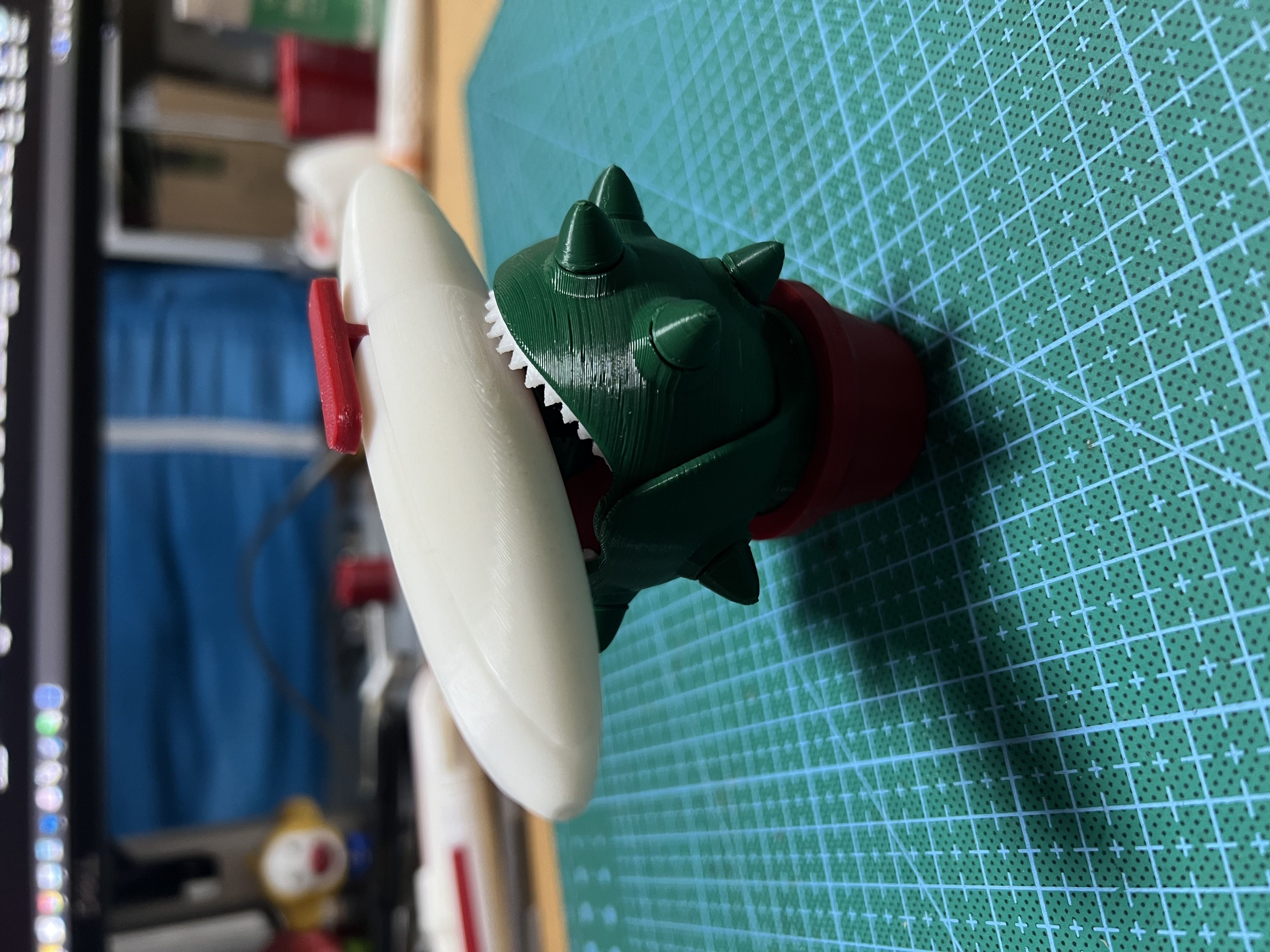 Chomper Flower Pen Holder 3D model 3D printable | CGTrader