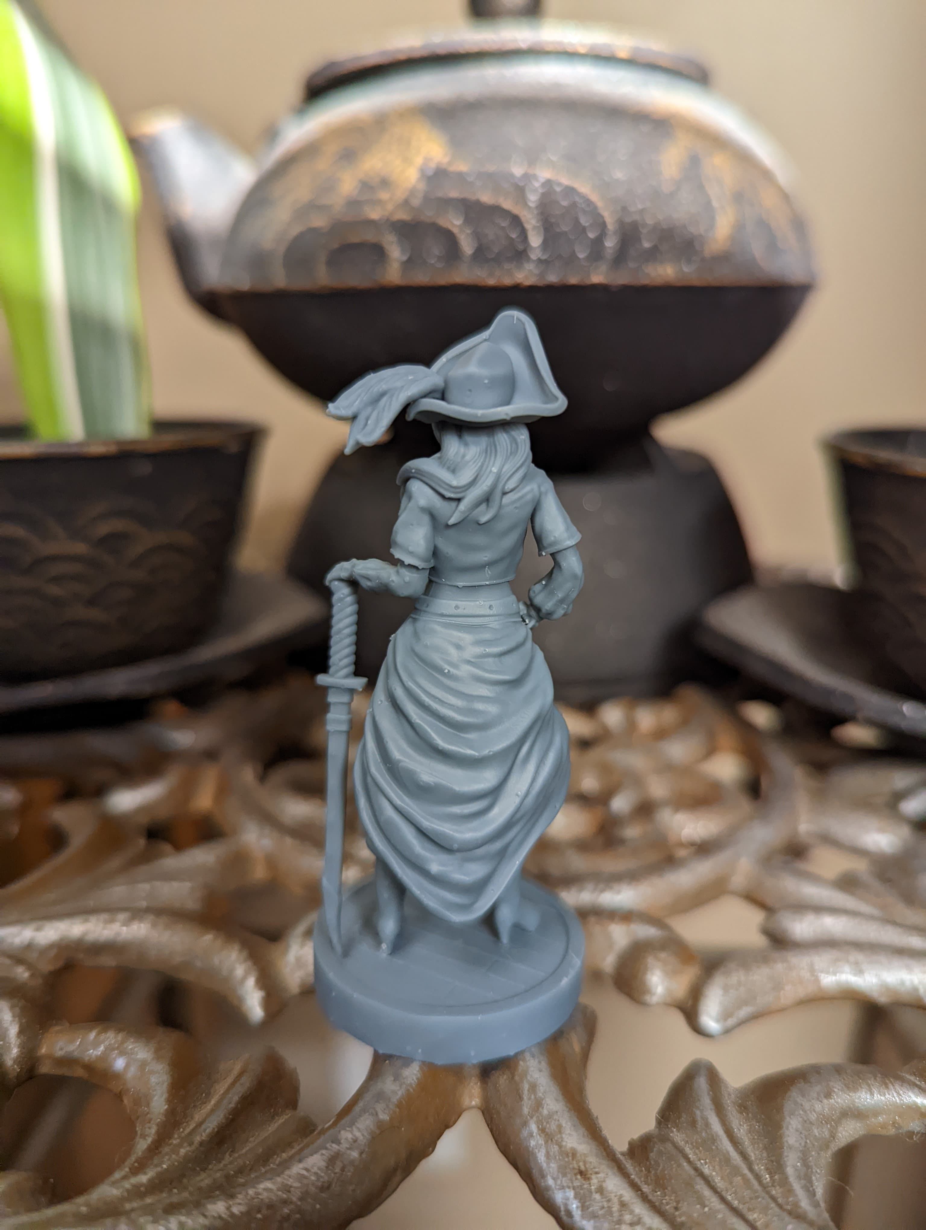 Clarrise clarese - female pirate 3D model 3D printable | CGTrader