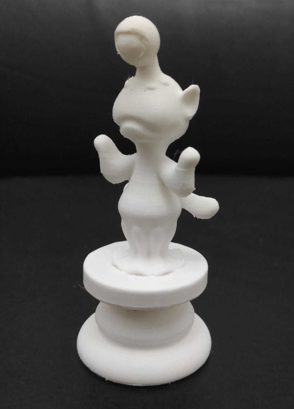 Space Chess - Alien Queen 3D model 3D printable | CGTrader
