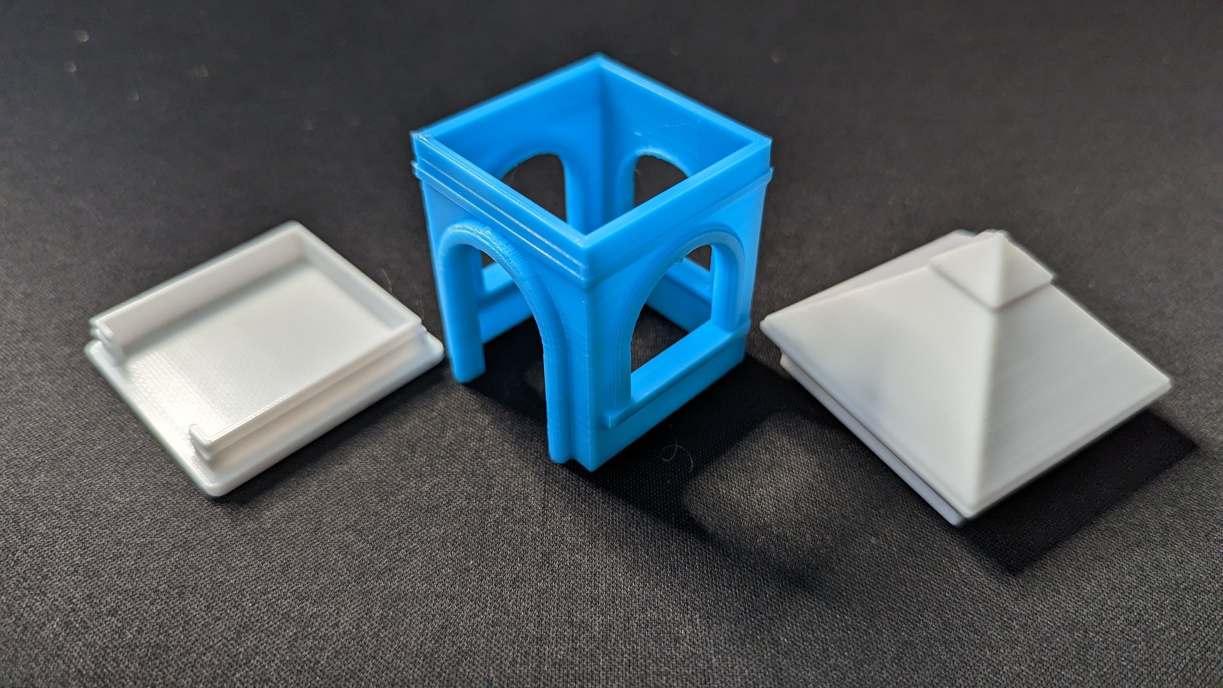 House with roof and base Multipart Assembly toy 3-4 hour print 3D model ...