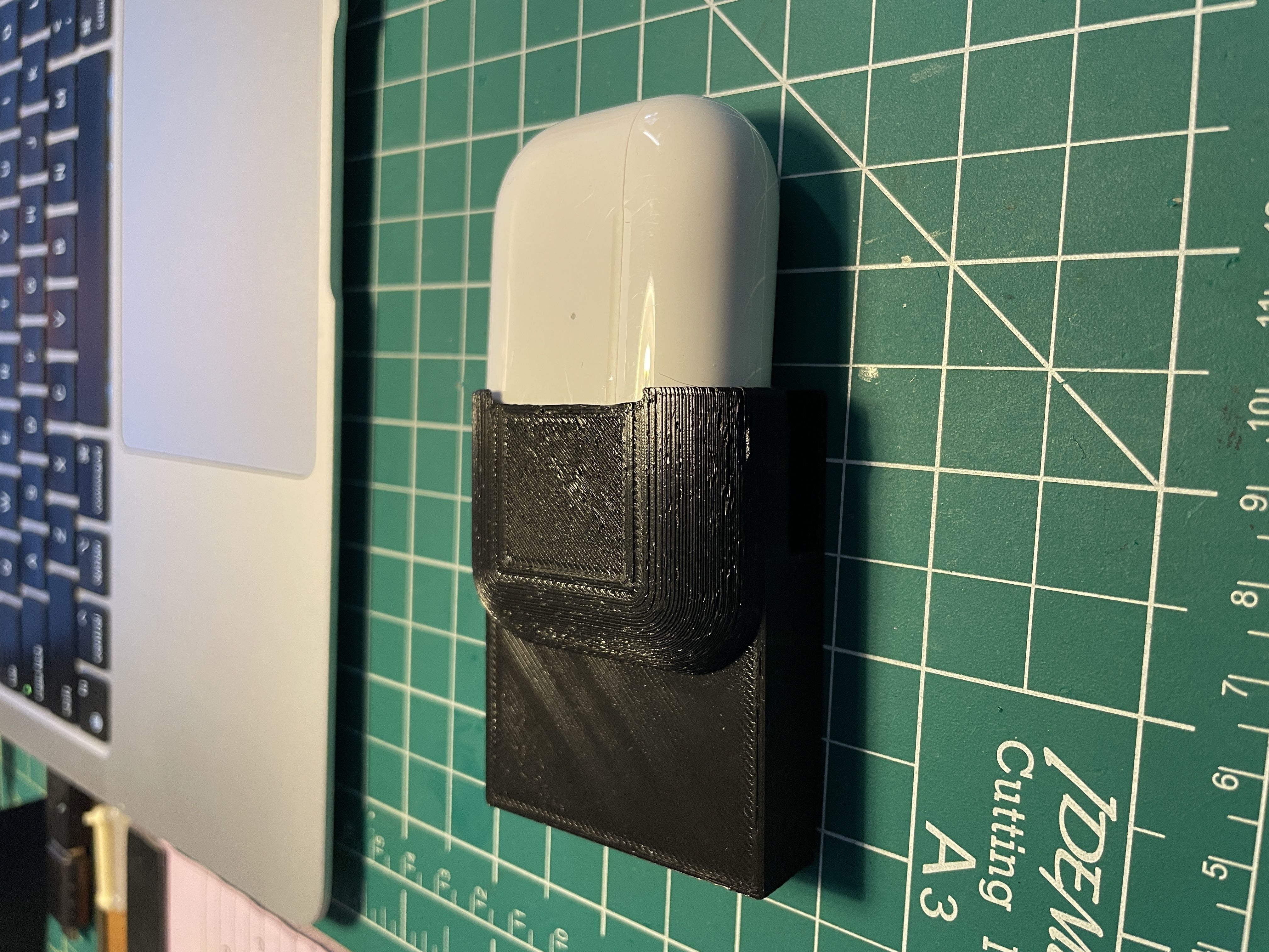 AIRPOD TESLA CHARGING ADAPTER MODEL 3 AND Y 2021-2022 3D model 3D ...