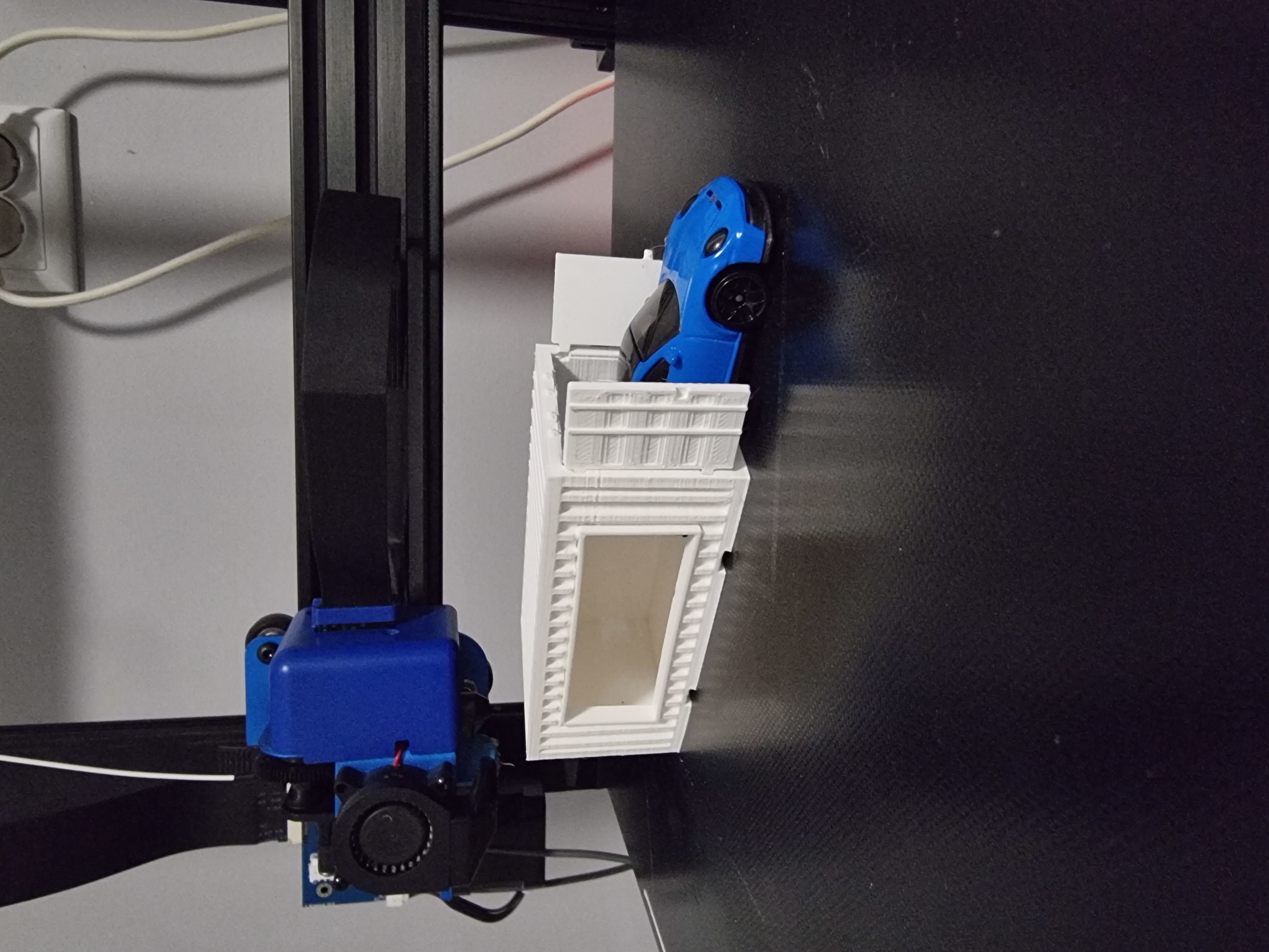 Showcase container 1 64 3D model 3D printable | CGTrader