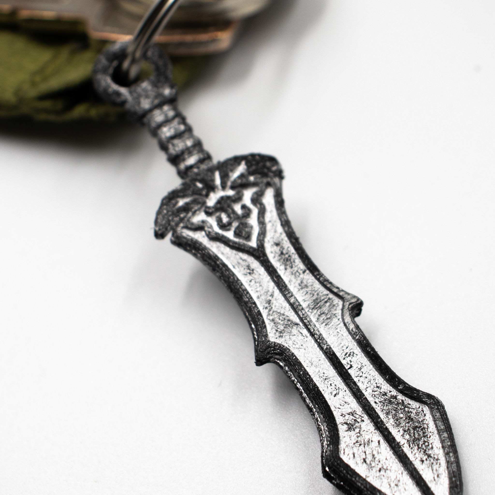 Dark Souls Black Knight Greatsword Keychain 3D model 3D printable ...