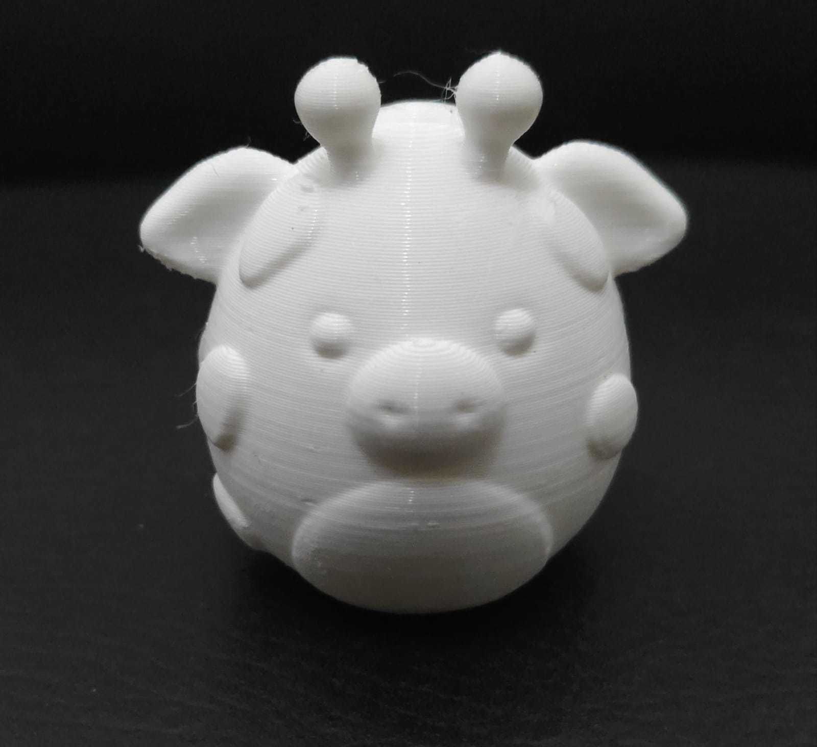 Round Giraffe 3D model 3D printable | CGTrader