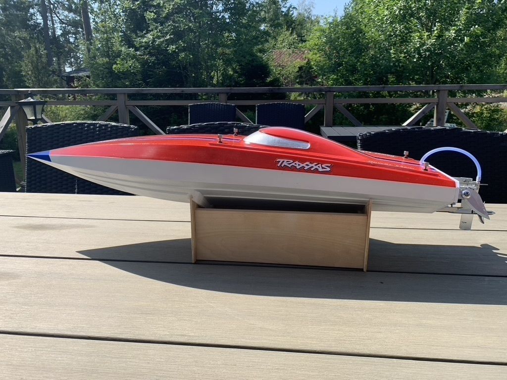 Deep-V RC Boat 80cm for Rough Water 3D model 3D printable | CGTrader