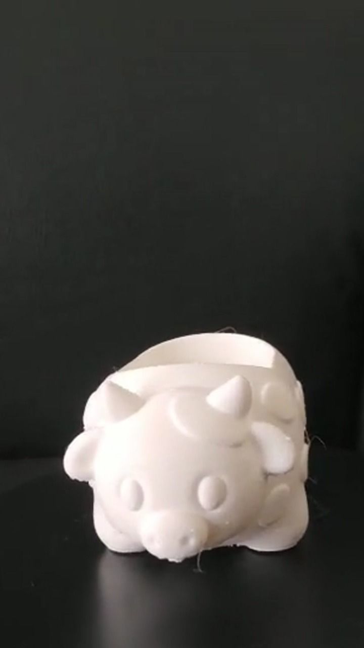 Cow Pot 3D model 3D printable | CGTrader