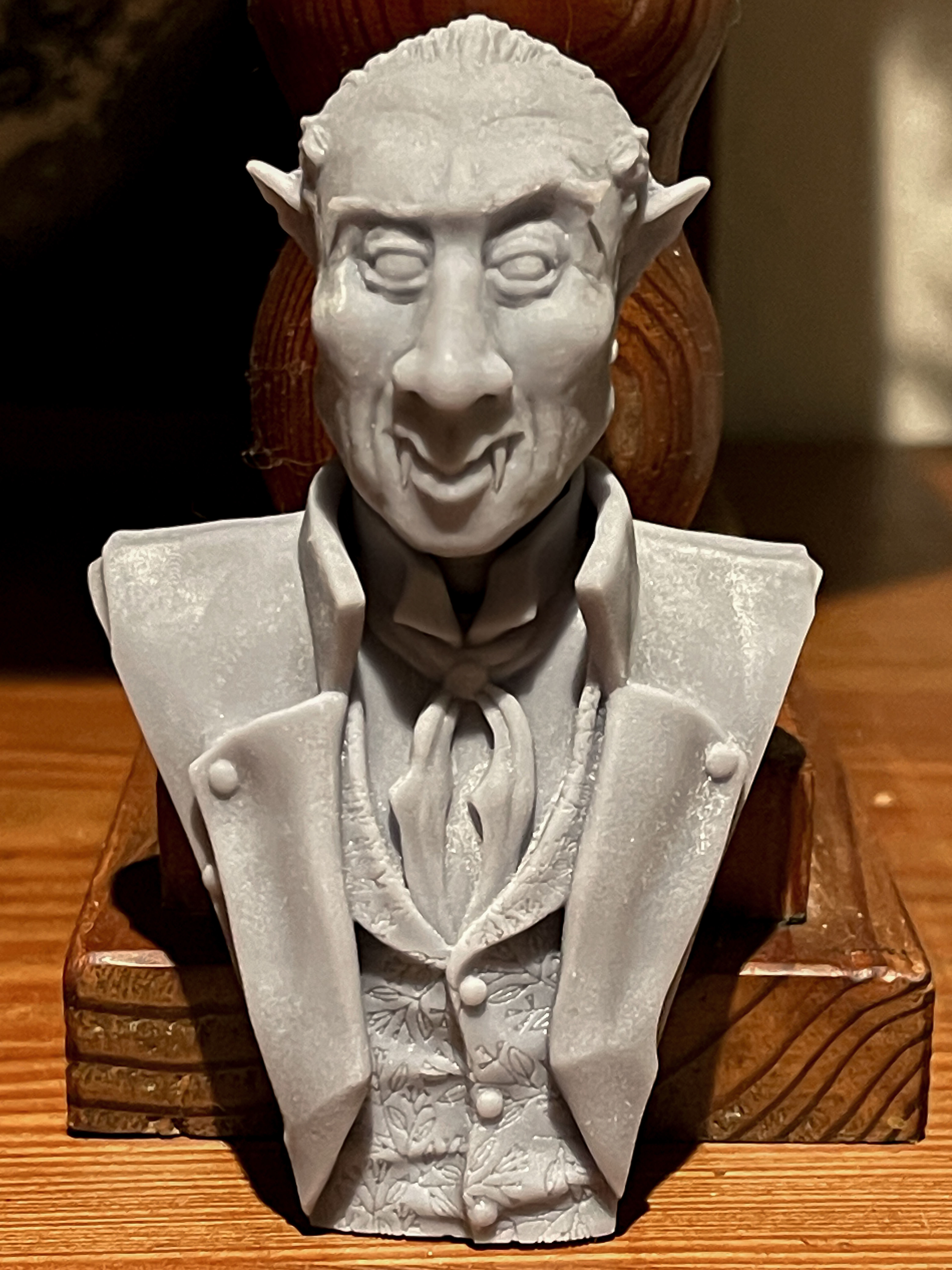 Old Vampire Cartoonish 3D model 3D printable | CGTrader