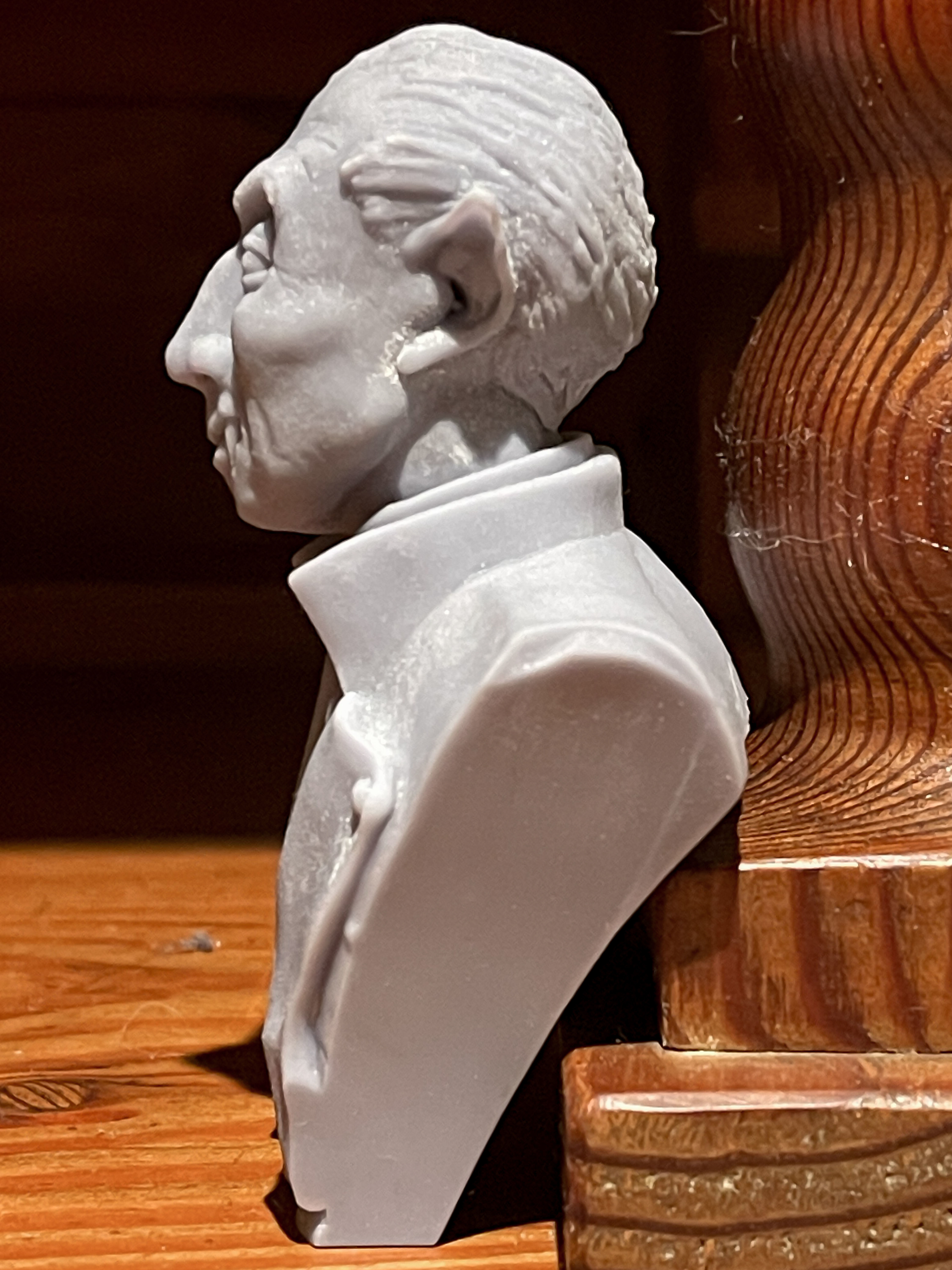 Old Vampire Cartoonish 3D model 3D printable | CGTrader