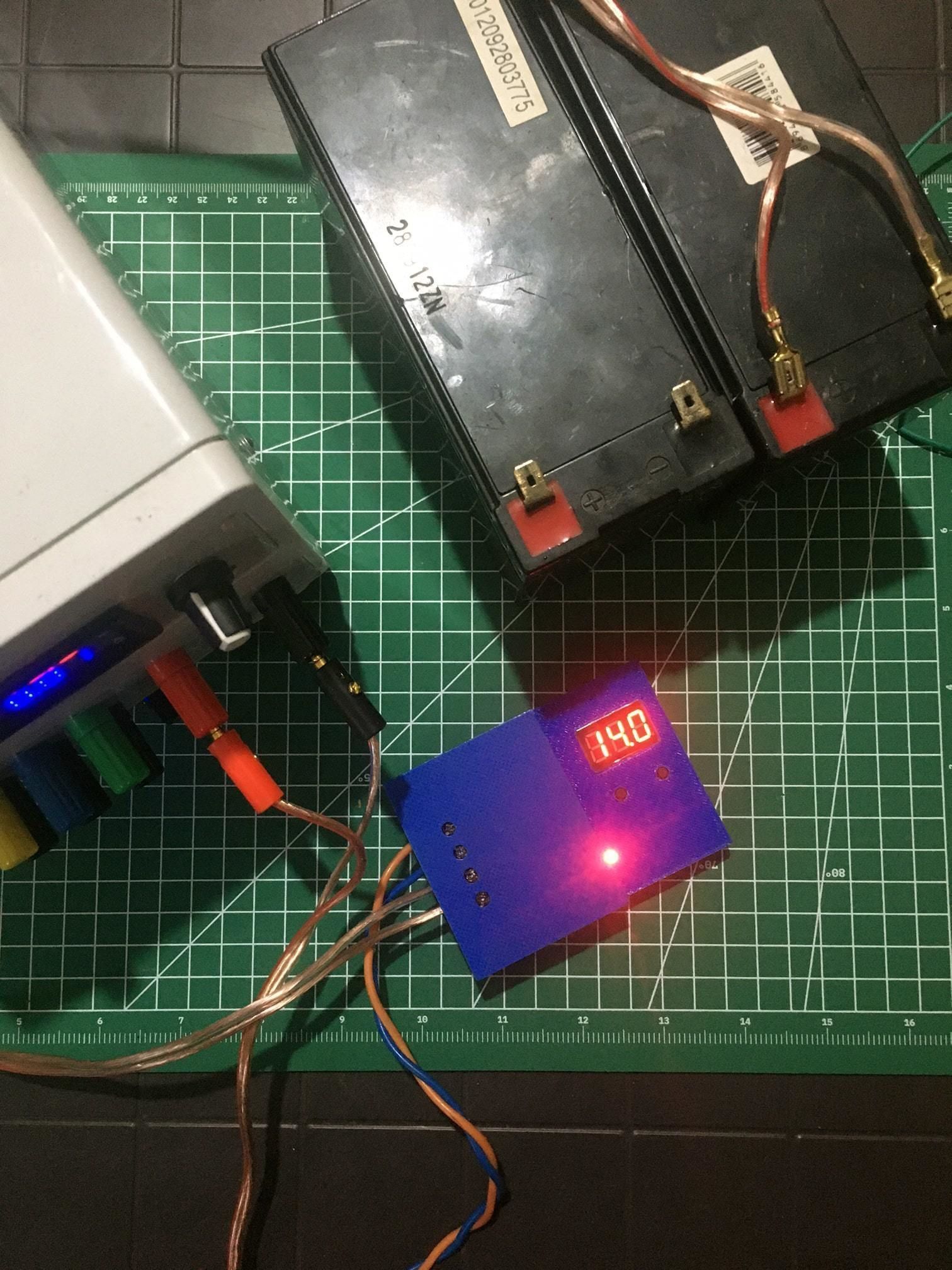 XH-M603 - HCW-M632 Battery Charging Control Module Box 3D model 3D ...