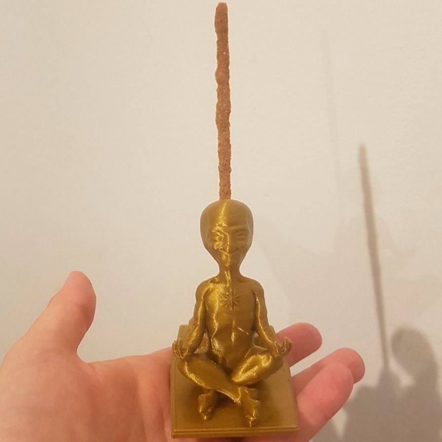 Alien meditating incense holder - without support 3D model 3D printable ...