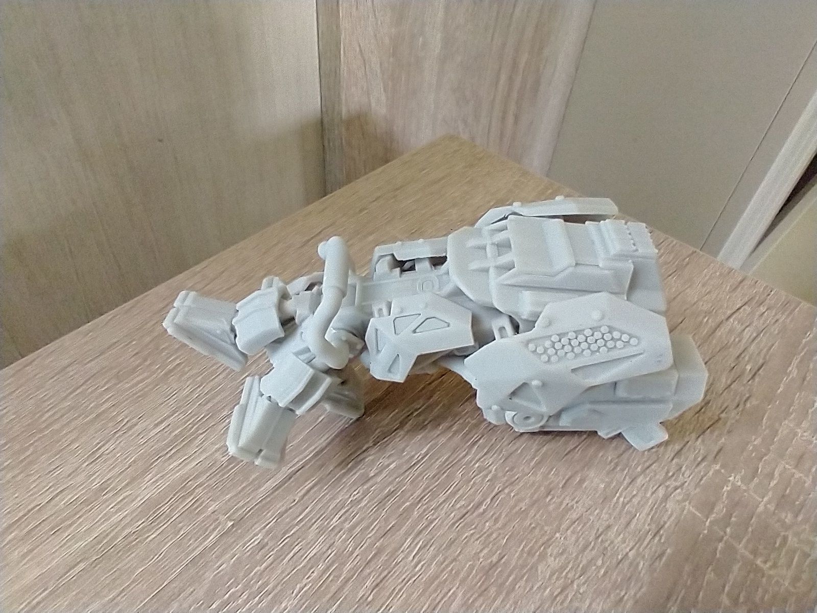 Inyathi Spider Tank 3D model 3D printable | CGTrader