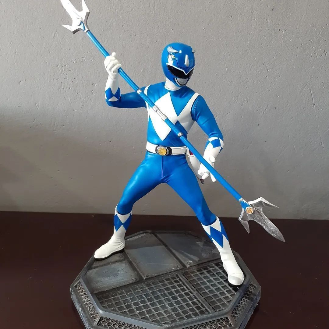 Blue Ranger - Mighty Morphin Power Rangers 3D model 3D printable | CGTrader