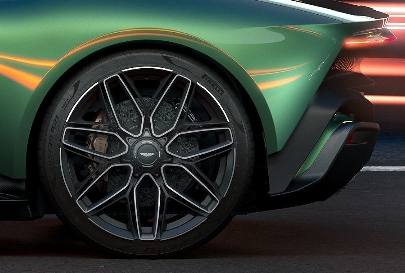Aston Martin wheel 3D model | CGTrader