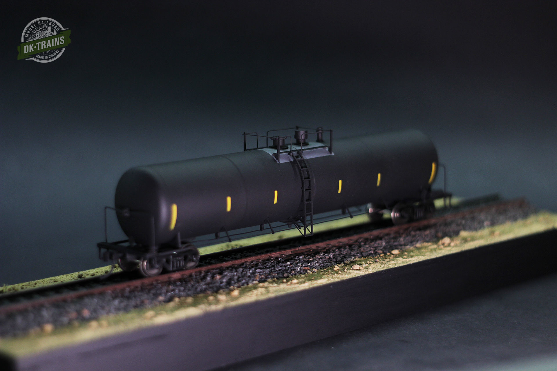 30 000 Gallon Tank Car - H0 scale 3D model 3D printable | CGTrader