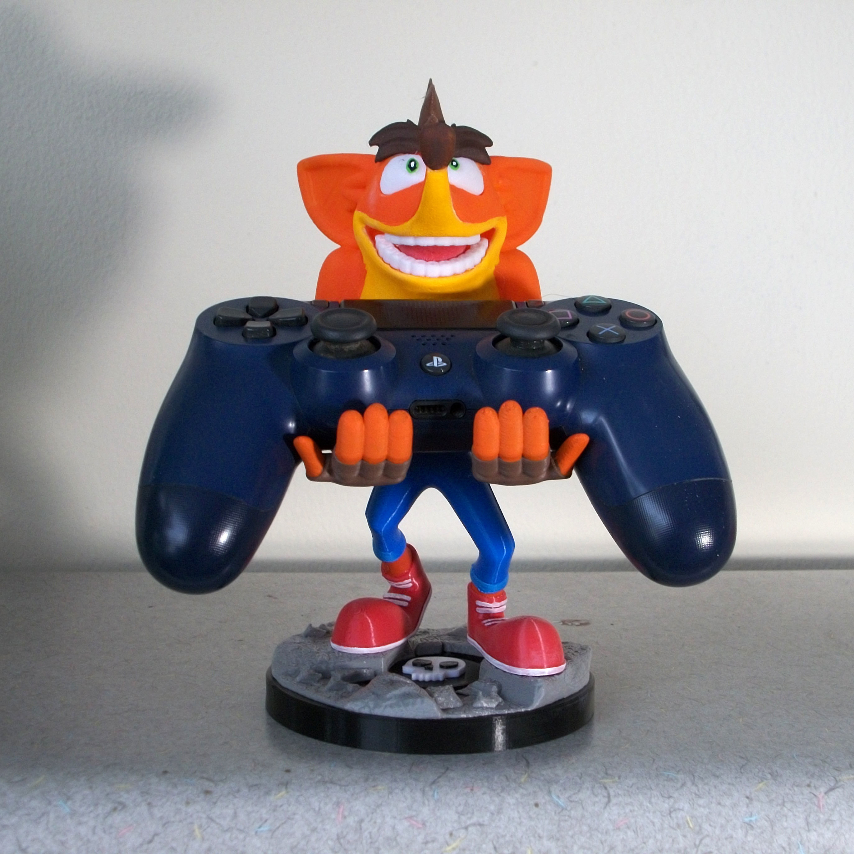 CRASH BANDICOOT CONTROLLER STAND - CABLE GUY 3D model 3D printable ...