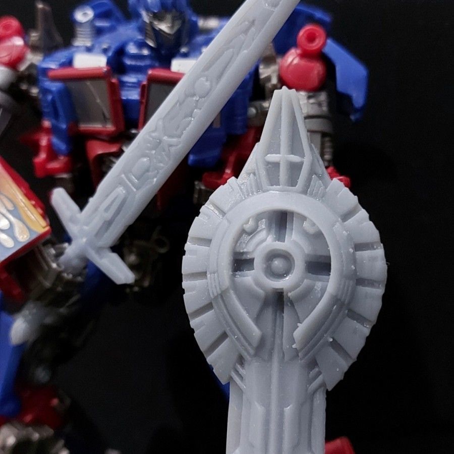 Transformers Optimus TLK Sword and Shield 3D model 3D printable | CGTrader