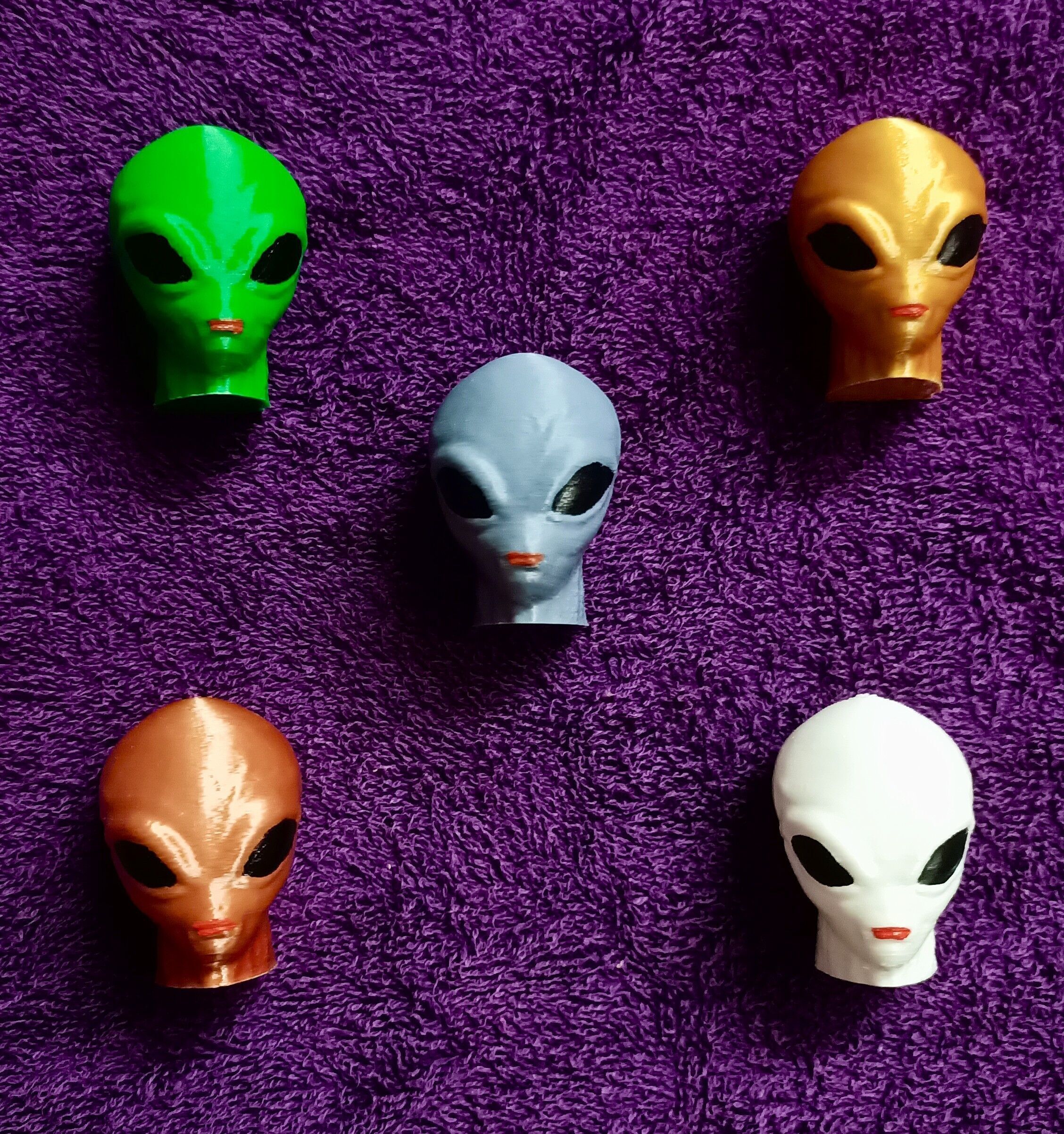 Alien Head Home Office Car Dashboard and Halloween Decoration 3D model ...