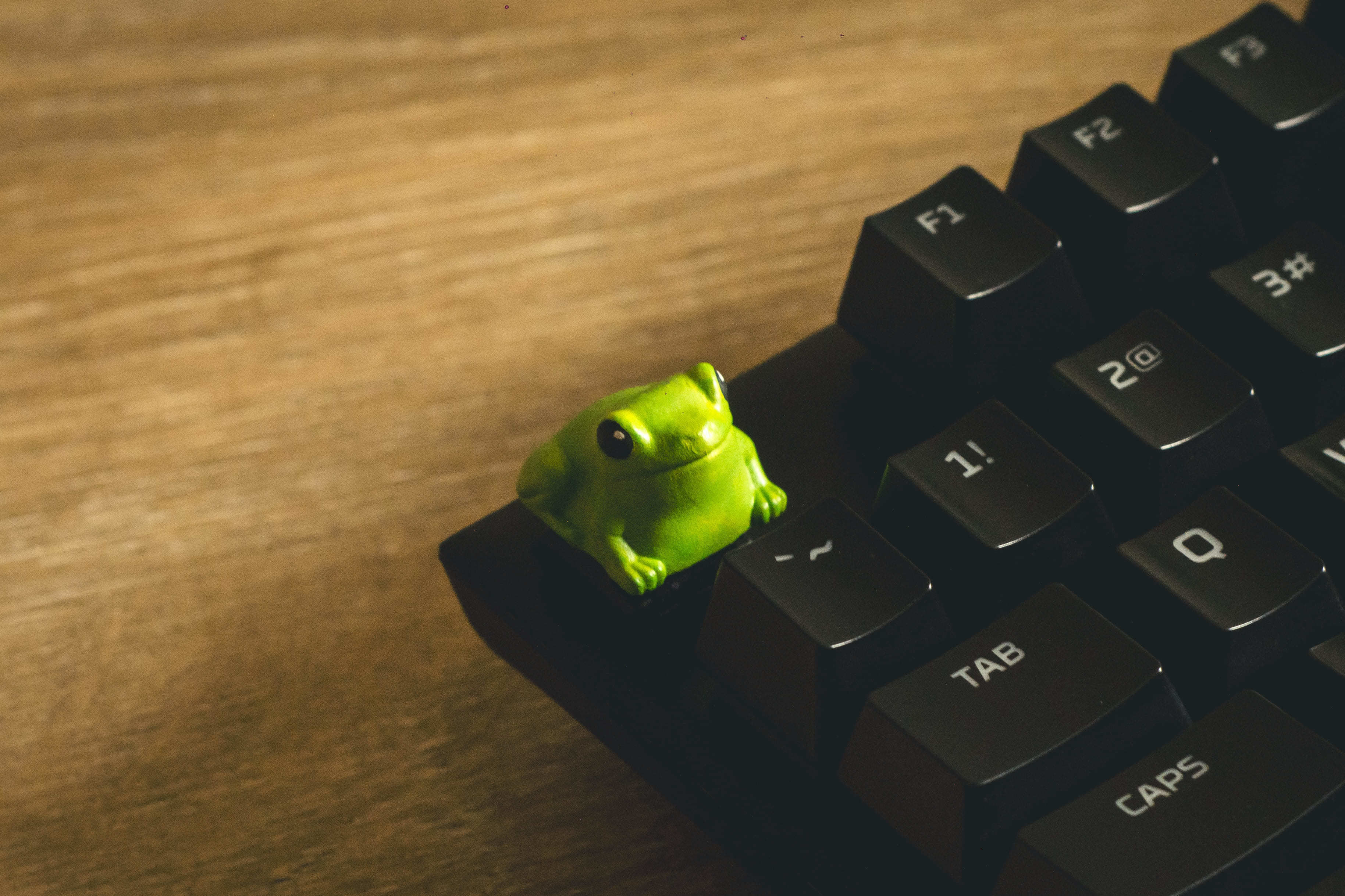 Alien UFO keycap - Mechanical Keyboard 3D model 3D printable | CGTrader