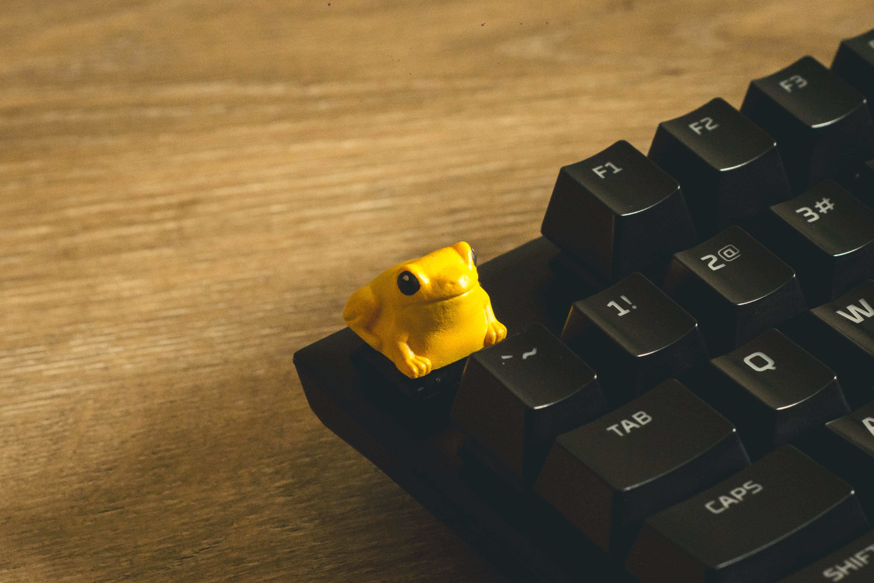 Alien UFO keycap - Mechanical Keyboard 3D model 3D printable | CGTrader