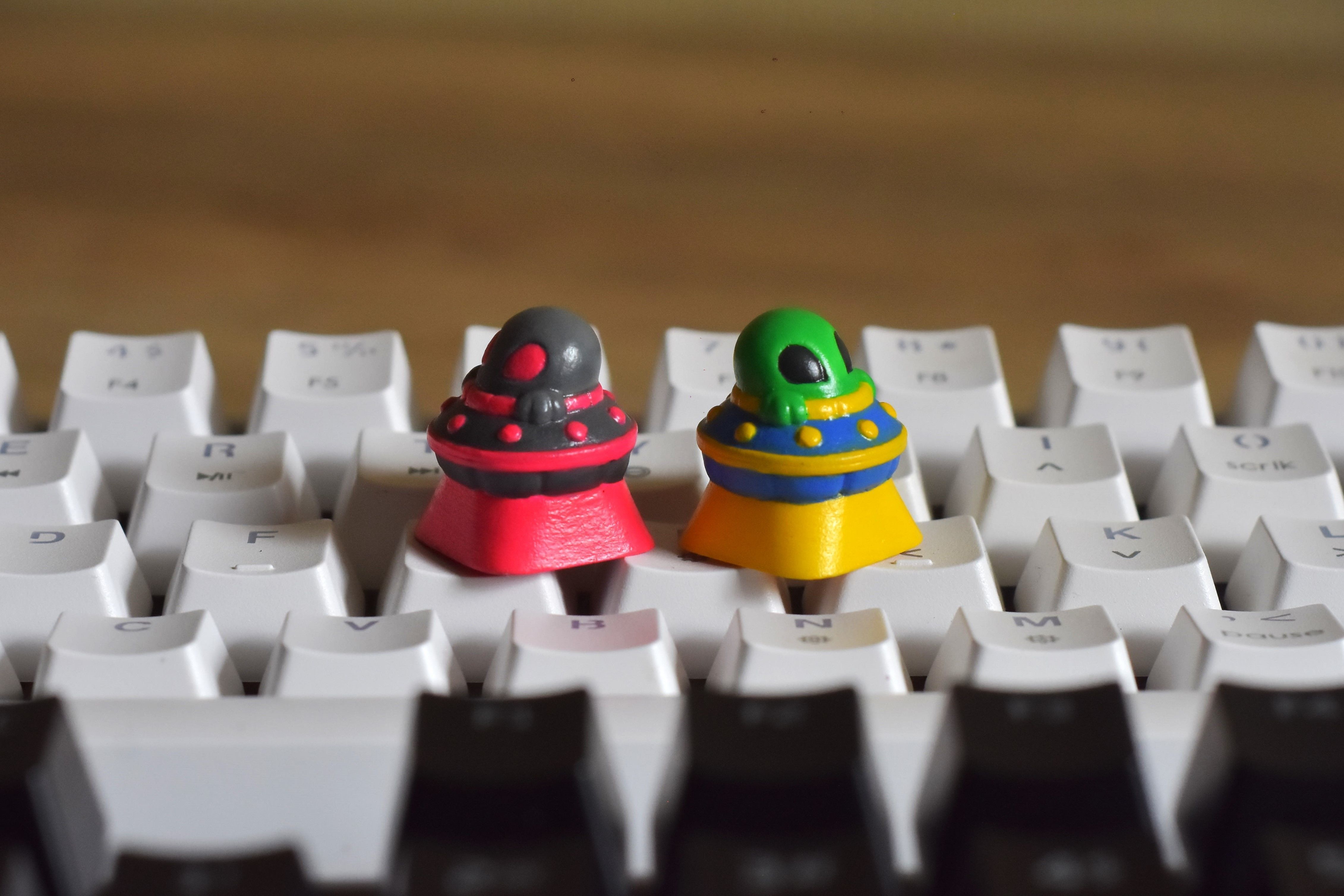 Alien UFO keycap - Mechanical Keyboard 3D model 3D printable | CGTrader