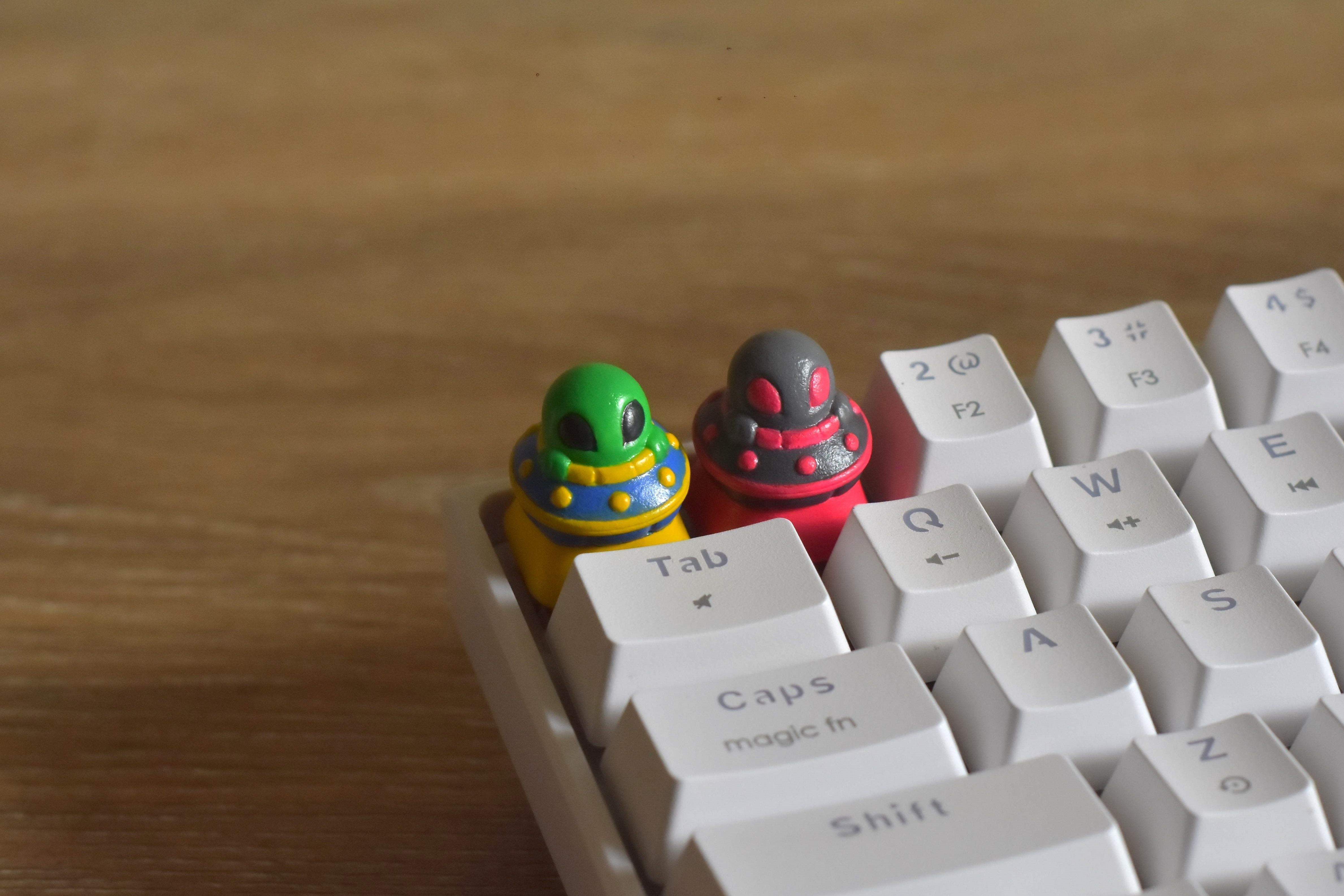 Alien UFO keycap - Mechanical Keyboard 3D model 3D printable | CGTrader