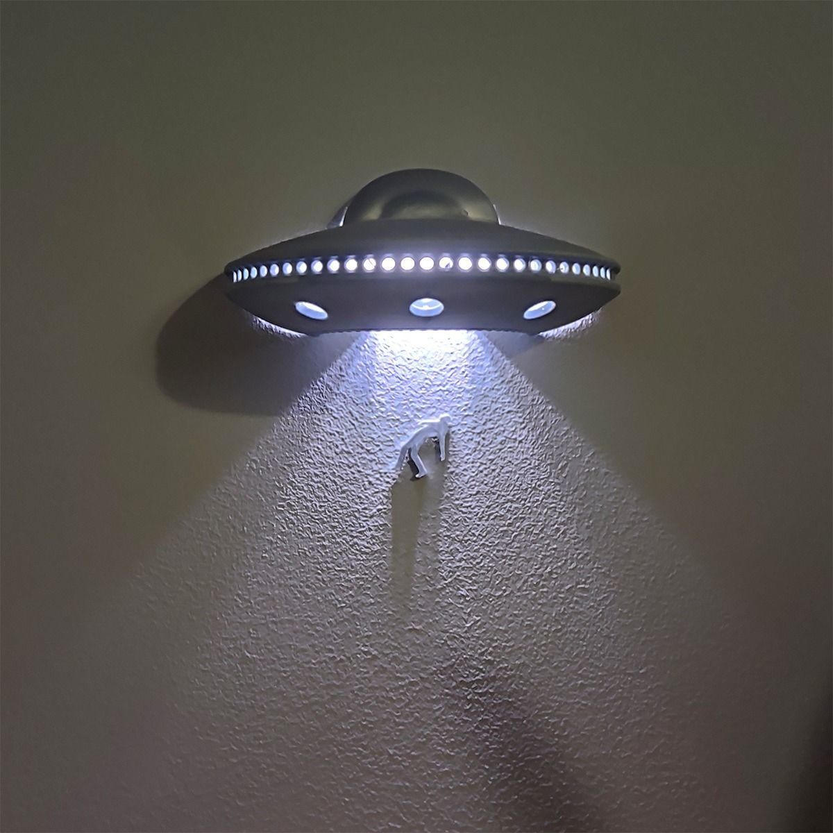 Alien UFO Wall Light Spaceship - Creative STL 3D model 3D printable ...