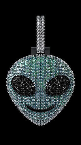 Alien Emoji pendant 3D model 3D printable | CGTrader