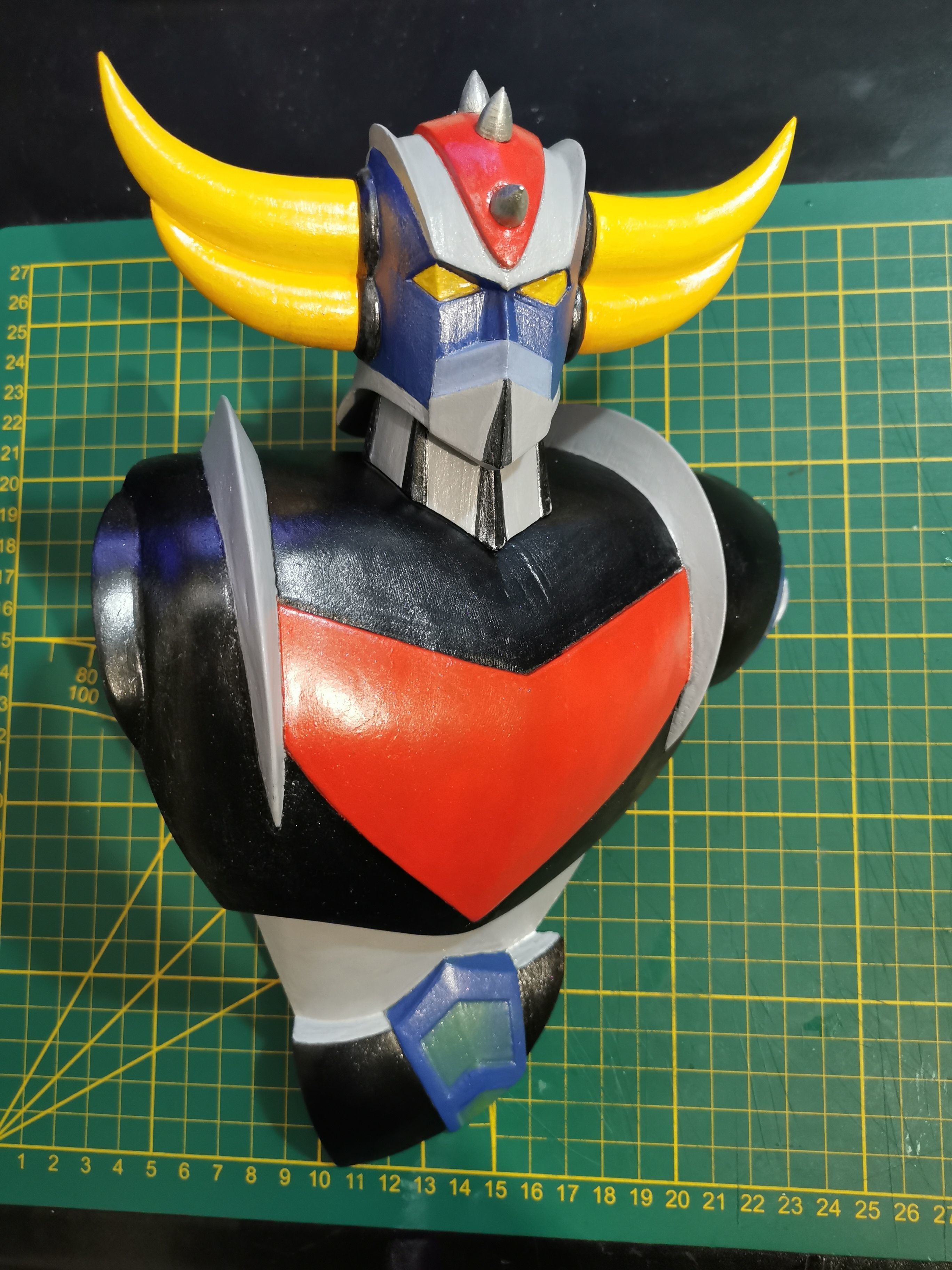 Grendizer corner wall bust 3D model 3D printable | CGTrader