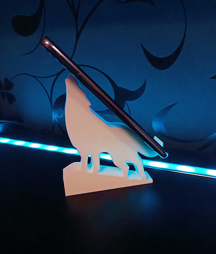 Wolf phone stand 3D model 3D printable | CGTrader